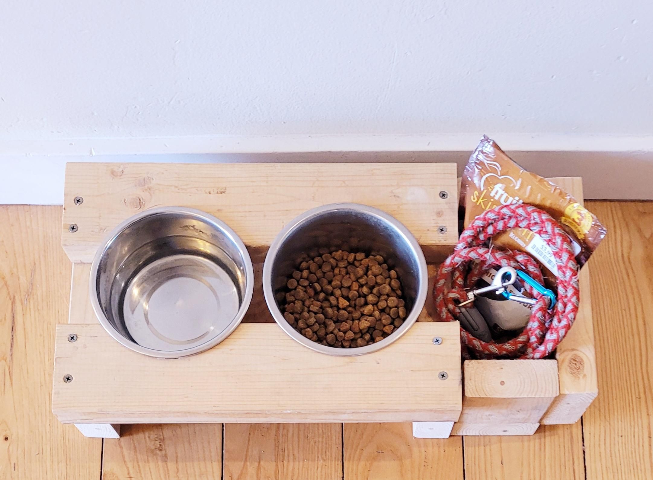 How to Make a Dog Meal Tray With a Single 2 by 4 : 5 Steps - Instructables
