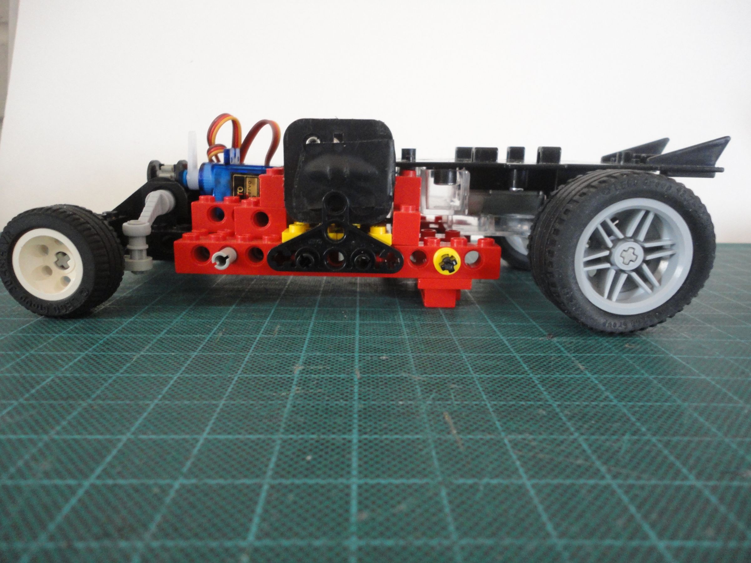 R/C Lego Car : 10 Steps (with Pictures) - Instructables