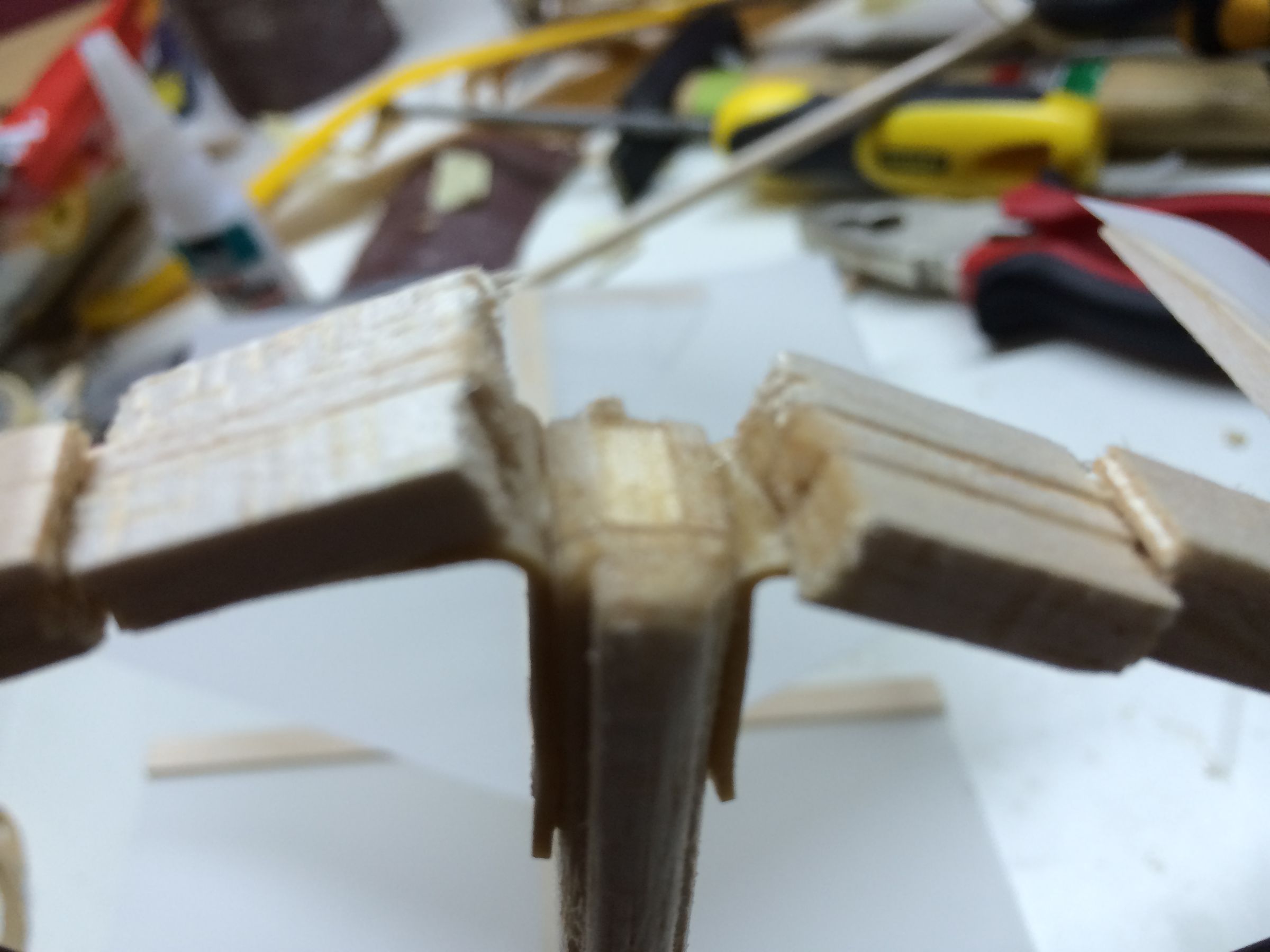 Clapping Rubber Band Airplane : 4 Steps - Instructables