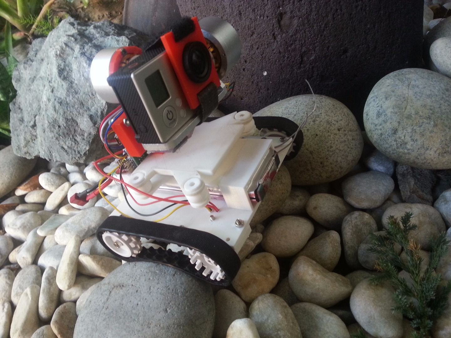 ROV TANK With Gimbal : 7 Steps (with Pictures) - Instructables