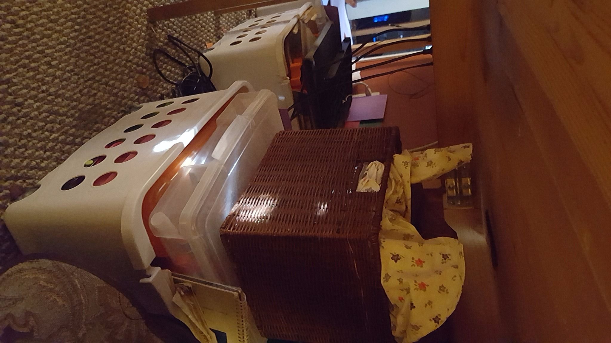 Computer Desk and Storage - Instructables