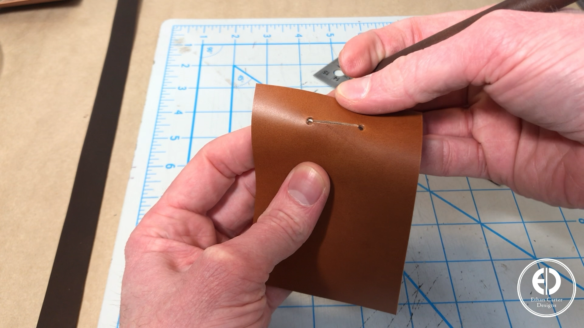 How to Make a Leather Pull Tab Minimalist Wallet (Free Template!) : 5 ...