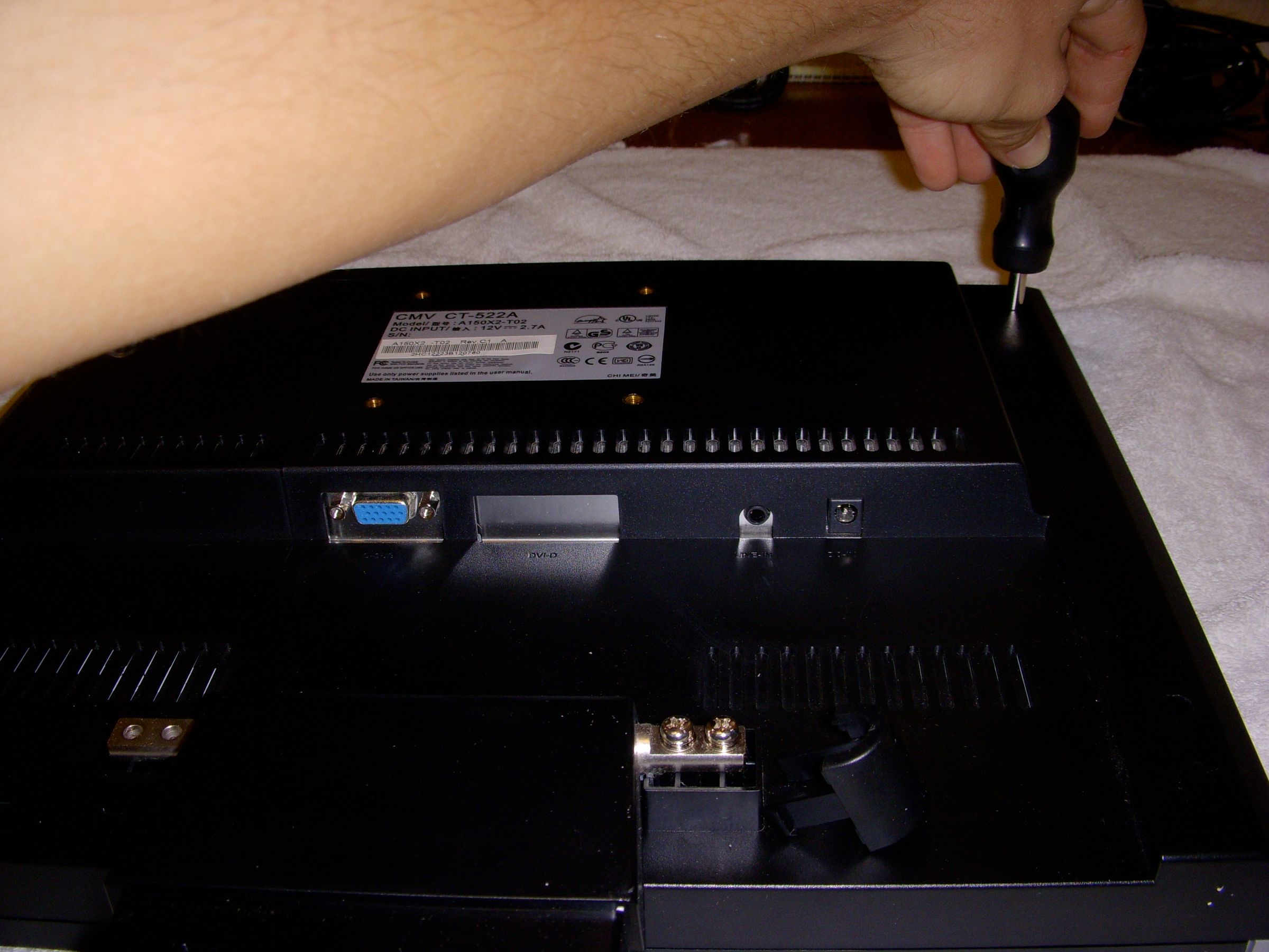 DIY LCD PROJECTOR : 8 Steps - Instructables