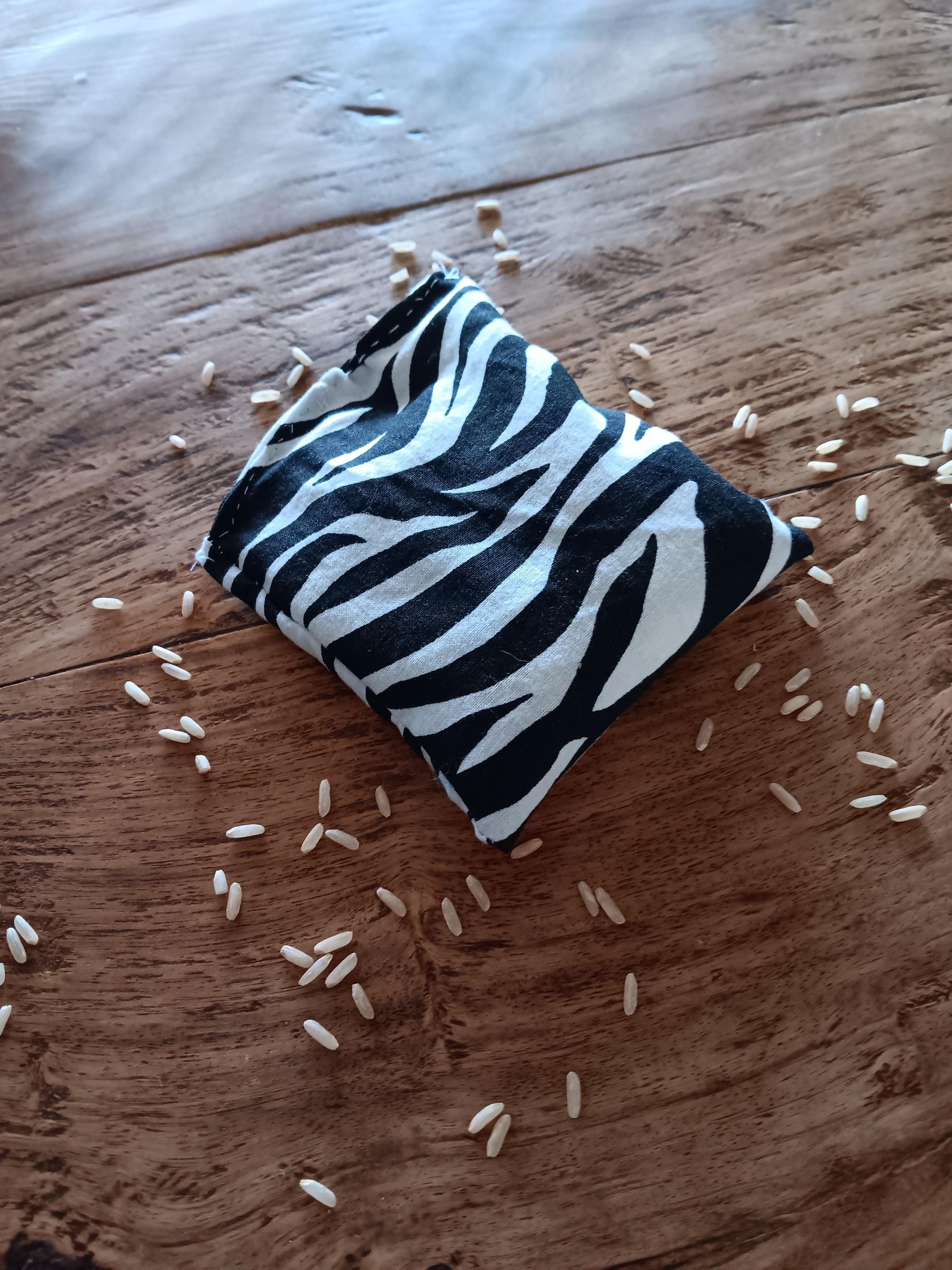 Hand Sewn Microwavable Rice Bag : 11 Steps - Instructables