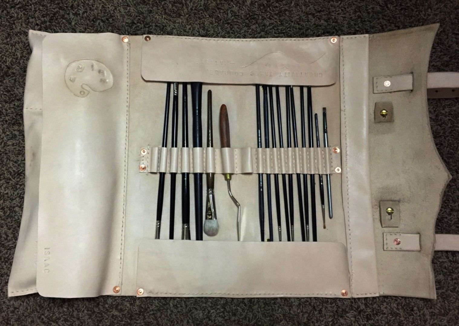 Paint Brush, Leather Tool Roll : 4 Steps (with Pictures) - Instructables