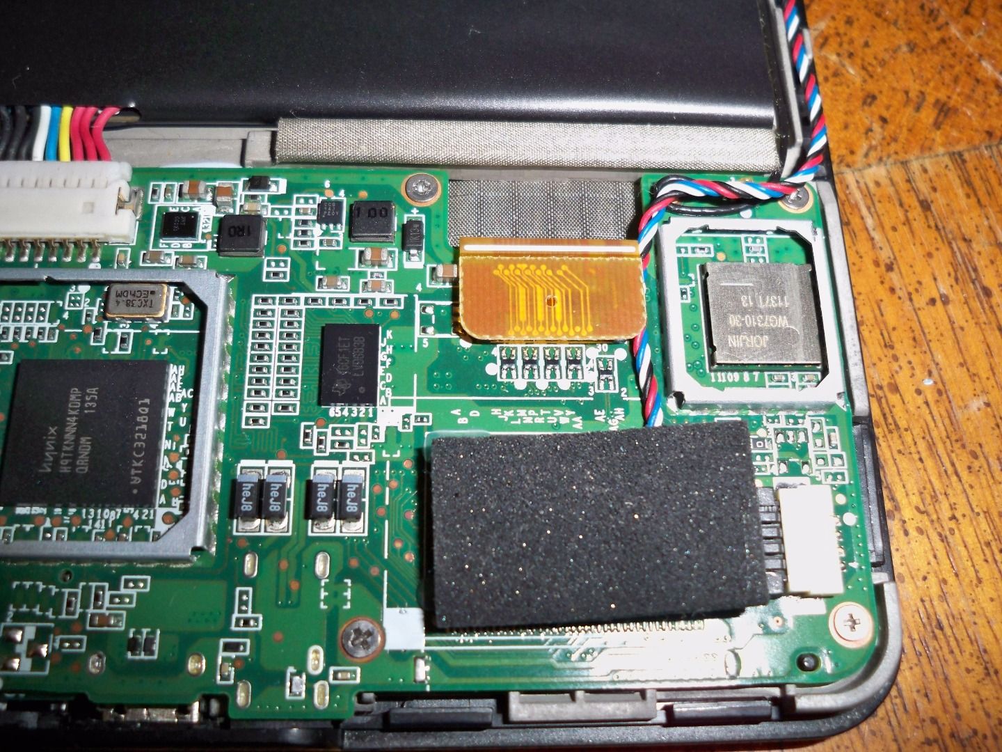 How to Repair the USB Port on an Amazon Kindle Fire : 7 Steps ...