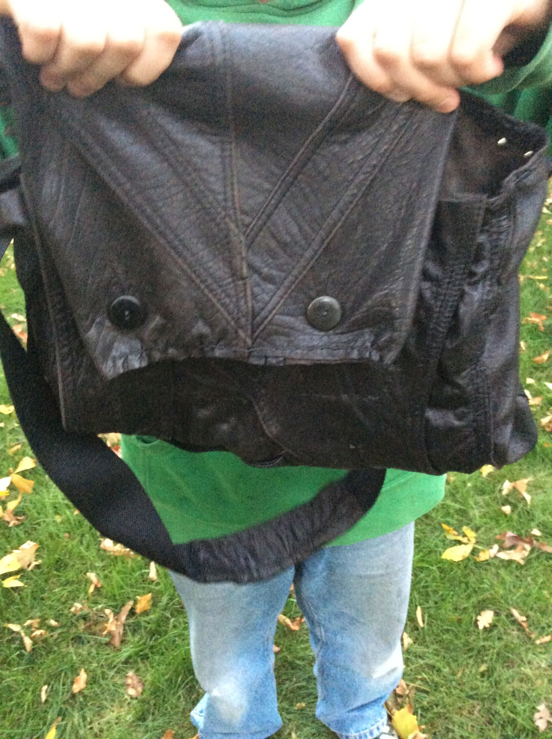 Adventure Satchel: From a Leather Coat : 6 Steps - Instructables