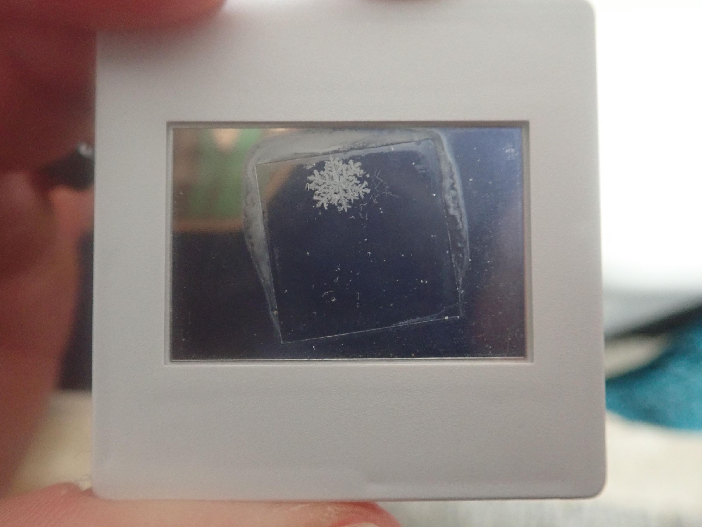 How to Preserve a Snowflake Forever! : 7 Steps (with Pictures ...