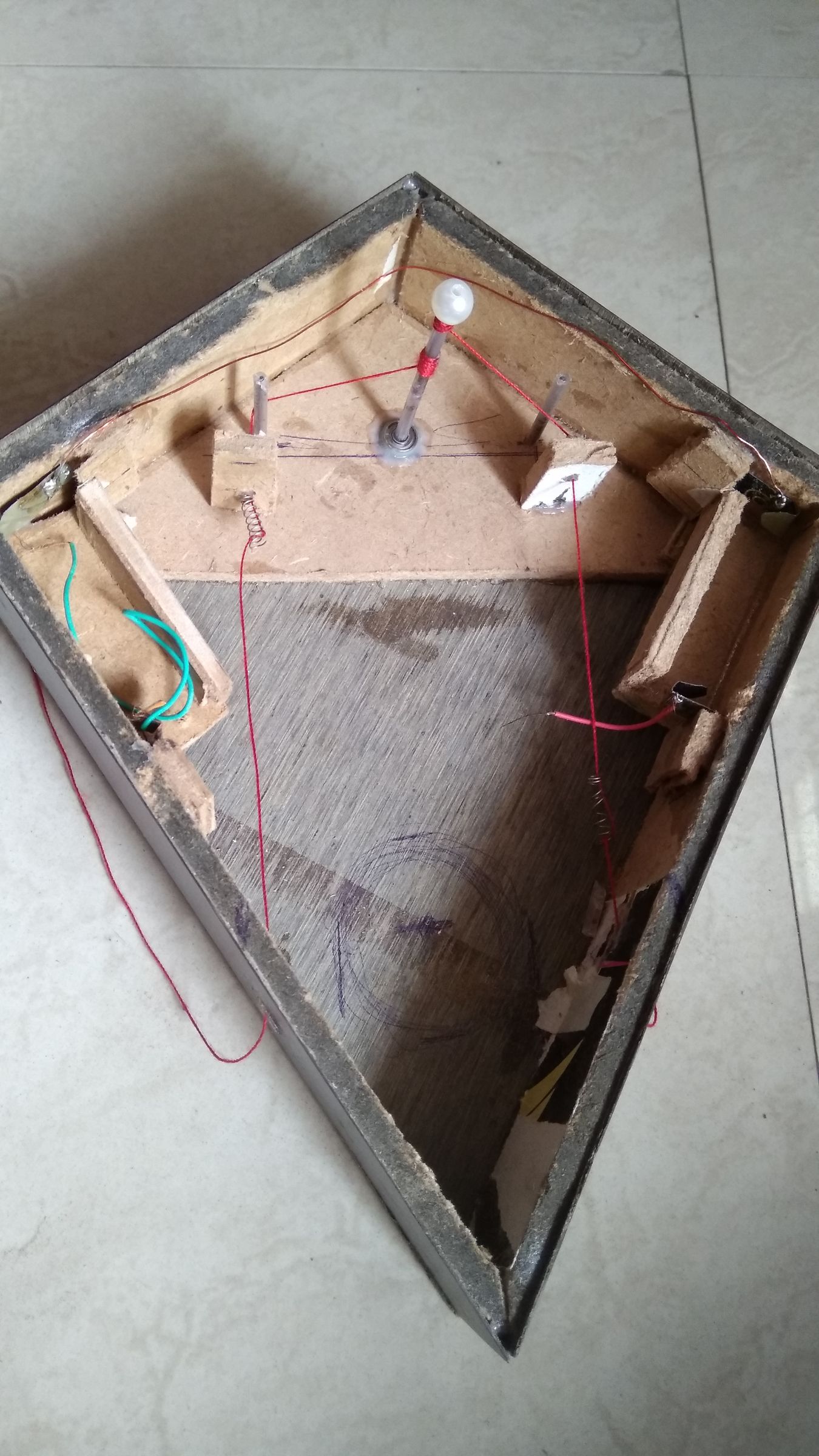 Homemade Double Pendulum Kinetic Art : 3 Steps - Instructables