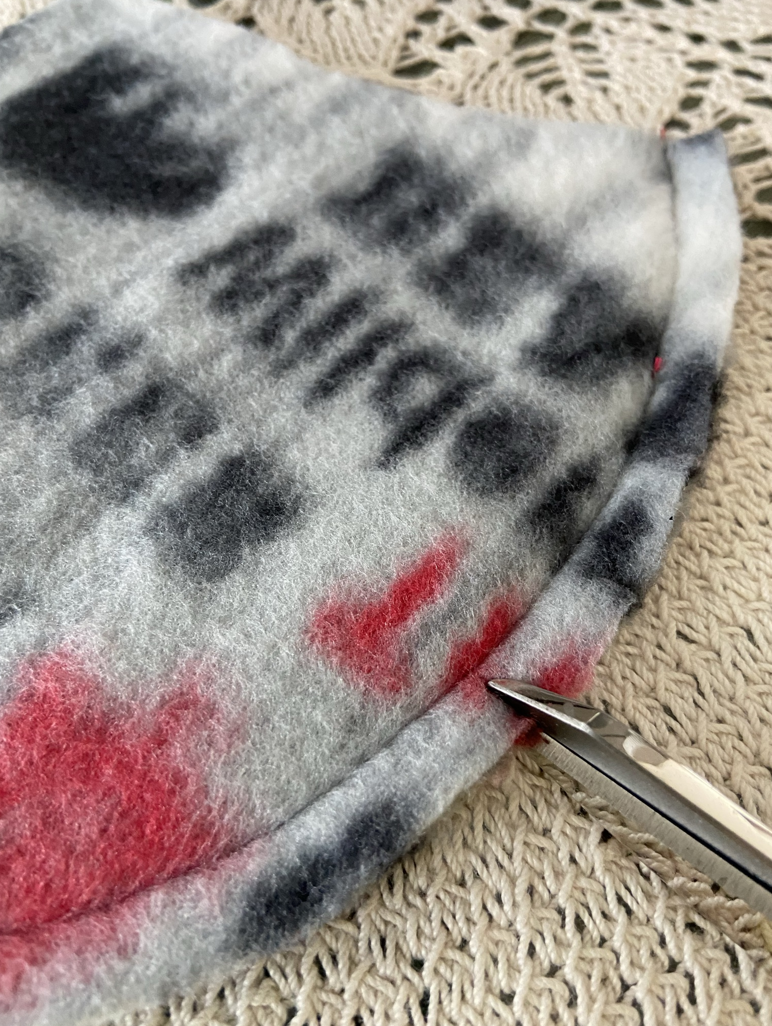 Reversible Fleece Face Mask : 6 Steps (with Pictures) - Instructables