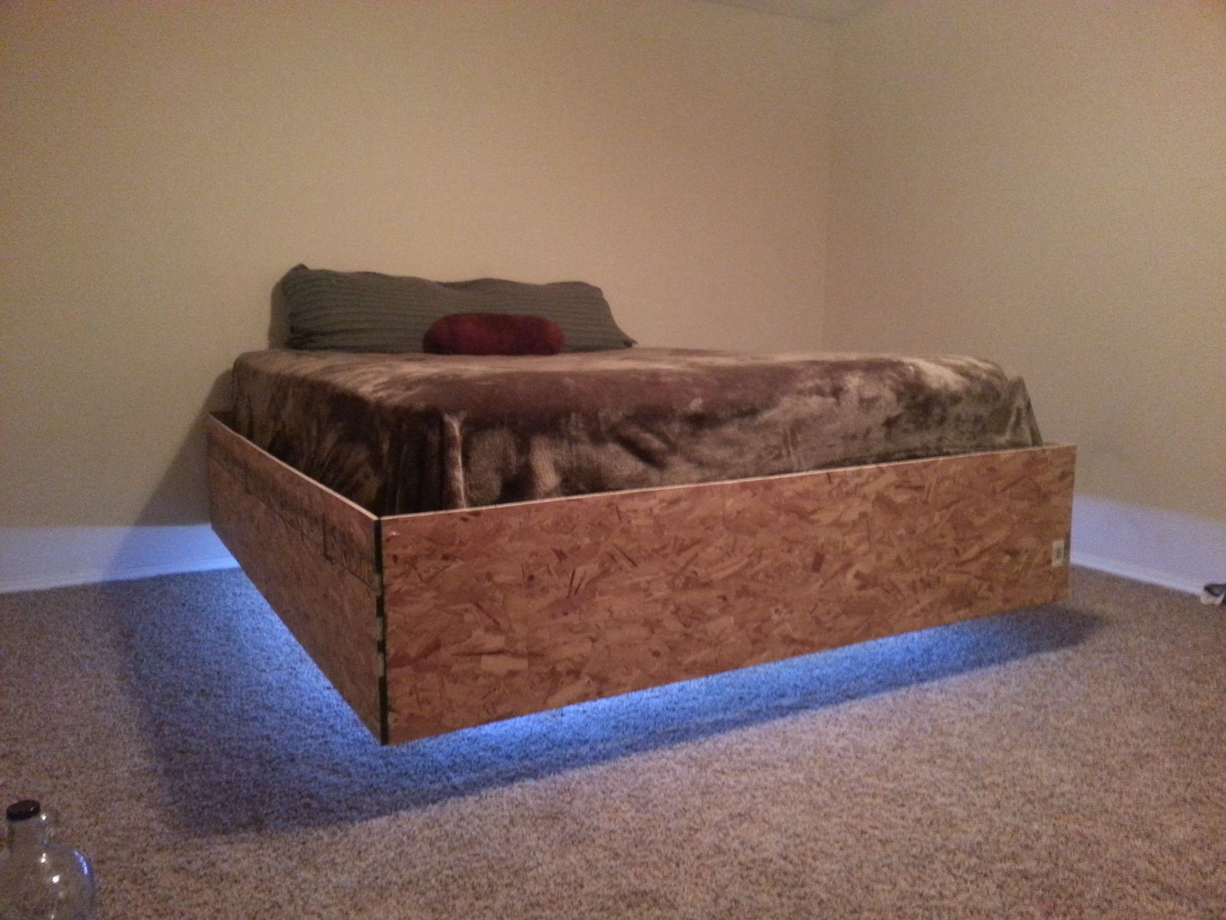 "Floating Bed" : 4 Steps (with Pictures) - Instructables