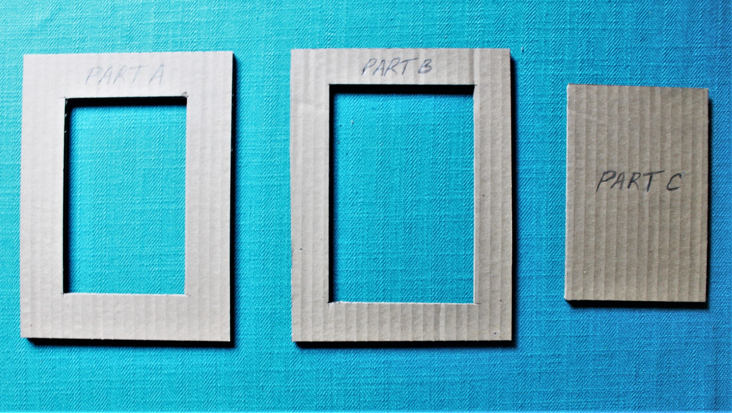 DIY PICTURE FRAME From Cardboard and Decorative Materials : 14 Steps ...