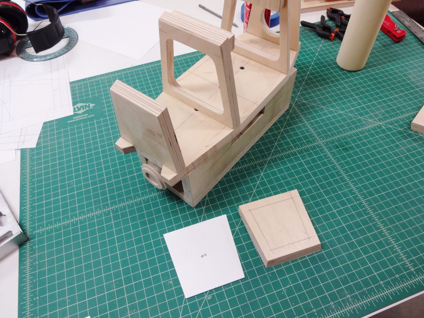 Wooden AT-AT Walker : 37 Steps (with Pictures) - Instructables
