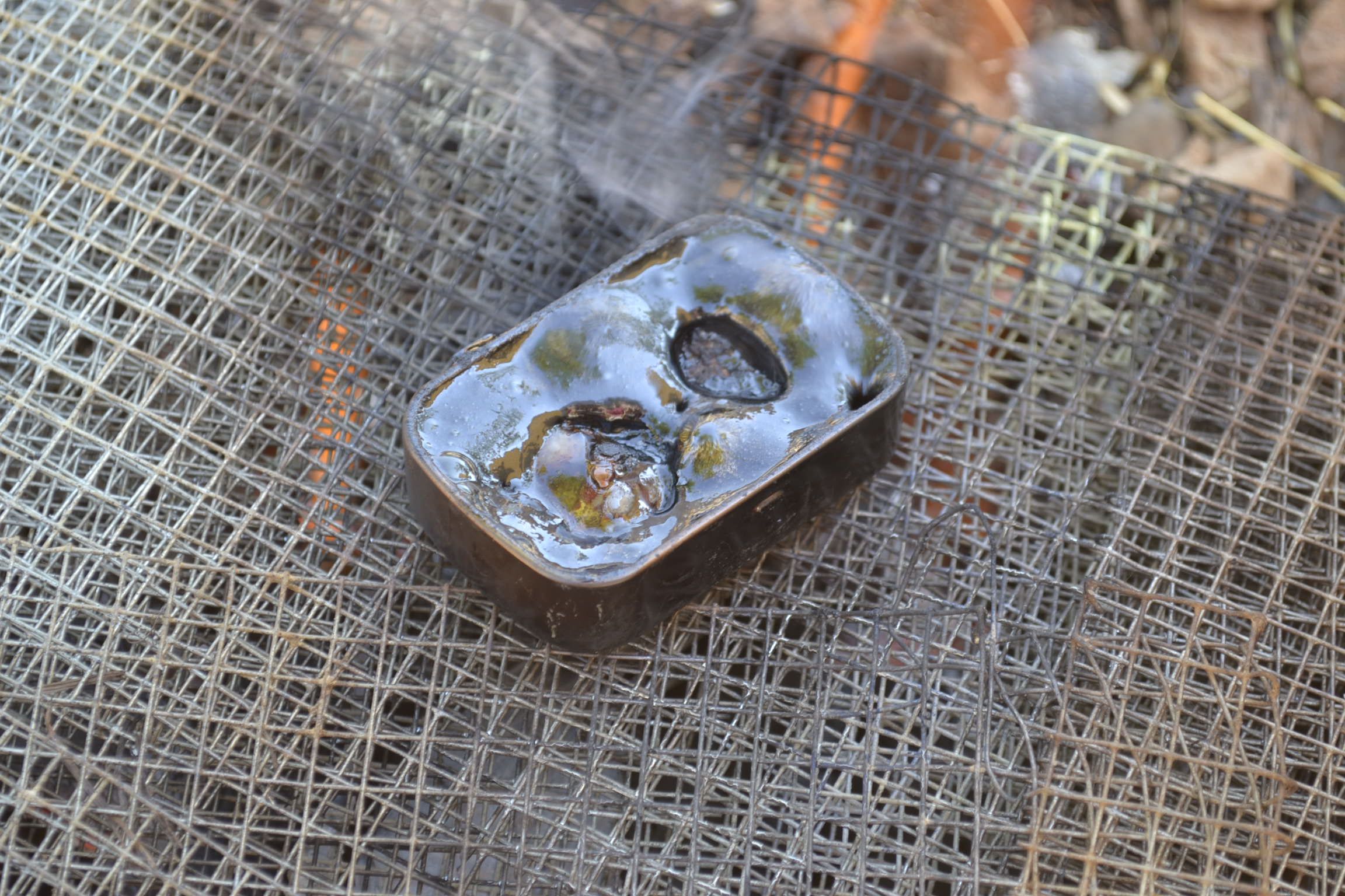 Survival Pine Tar: Pitchsticks, Fire Starter, Super Glue!! : 7 Steps ...
