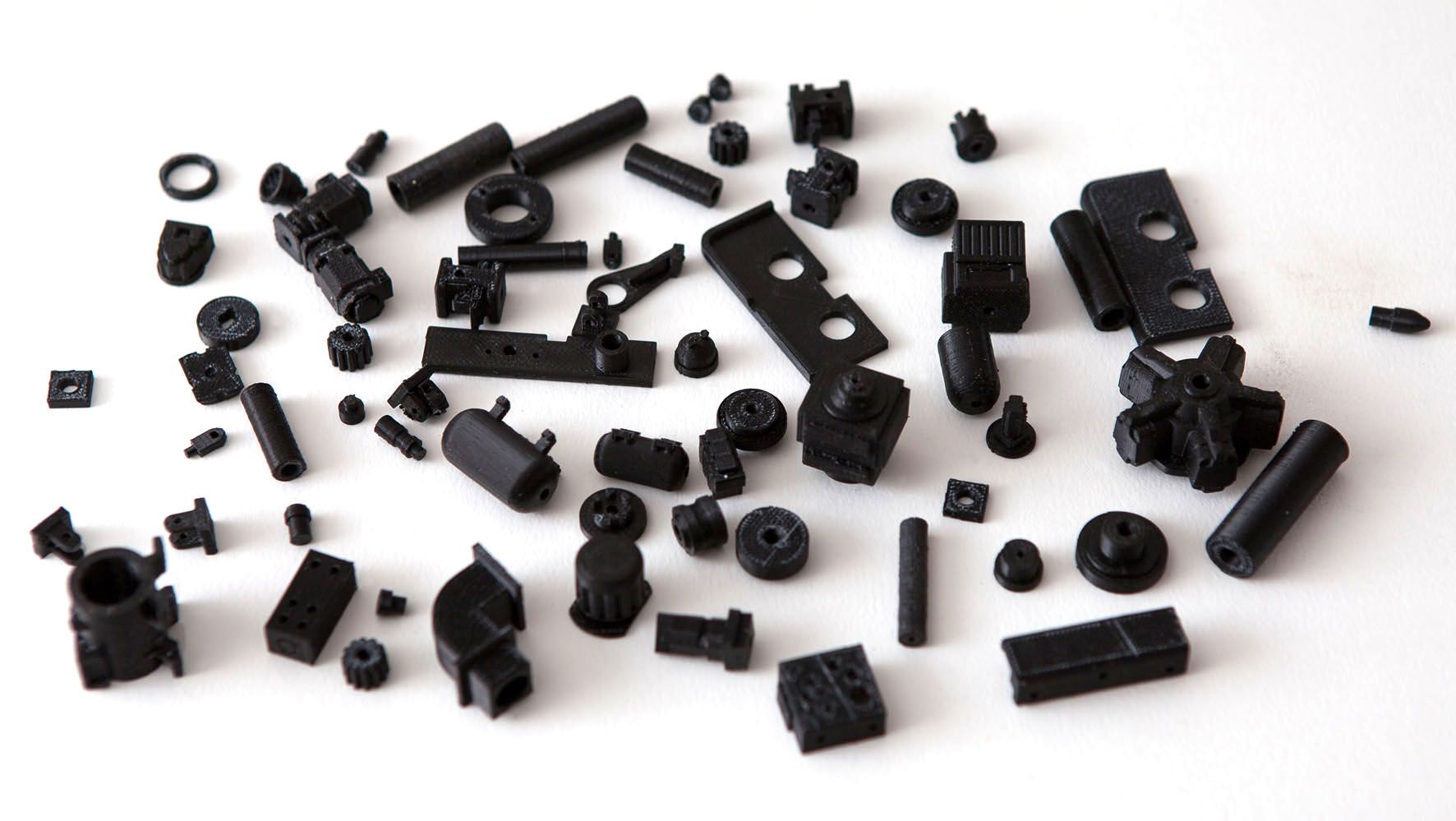 FDM 3D Printing in This 300 Piece for Modeling Injection Molding ...