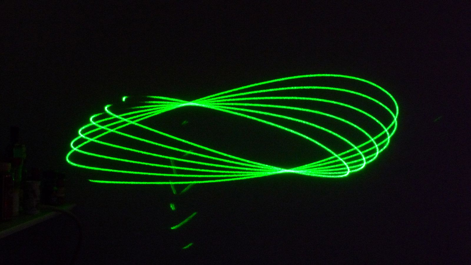 Four-Motor Laser Spirograph : 8 Steps (with Pictures) - Instructables