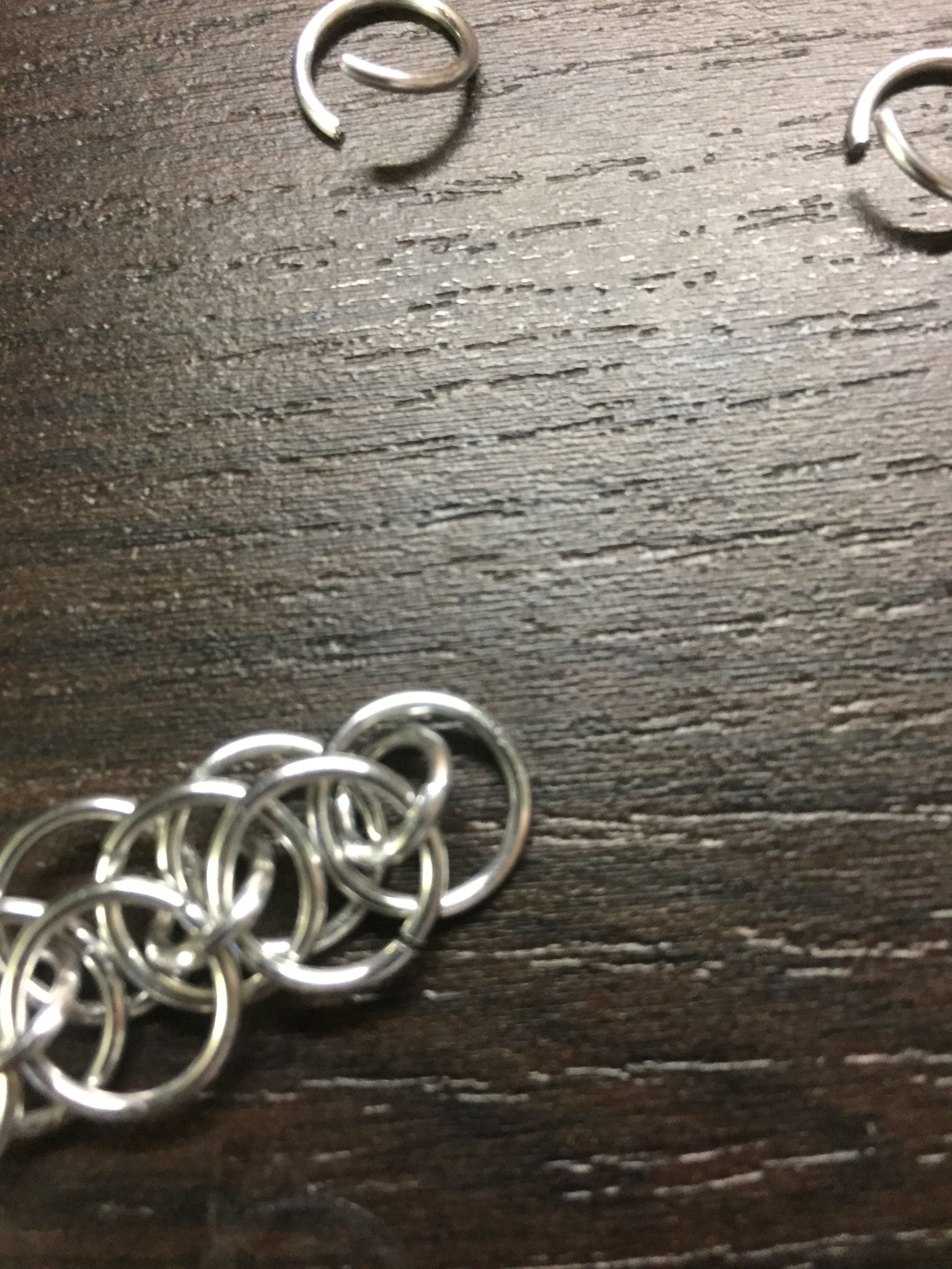 Dragon Scale Chain Mail Bracelet : 7 Steps (with Pictures) - Instructables