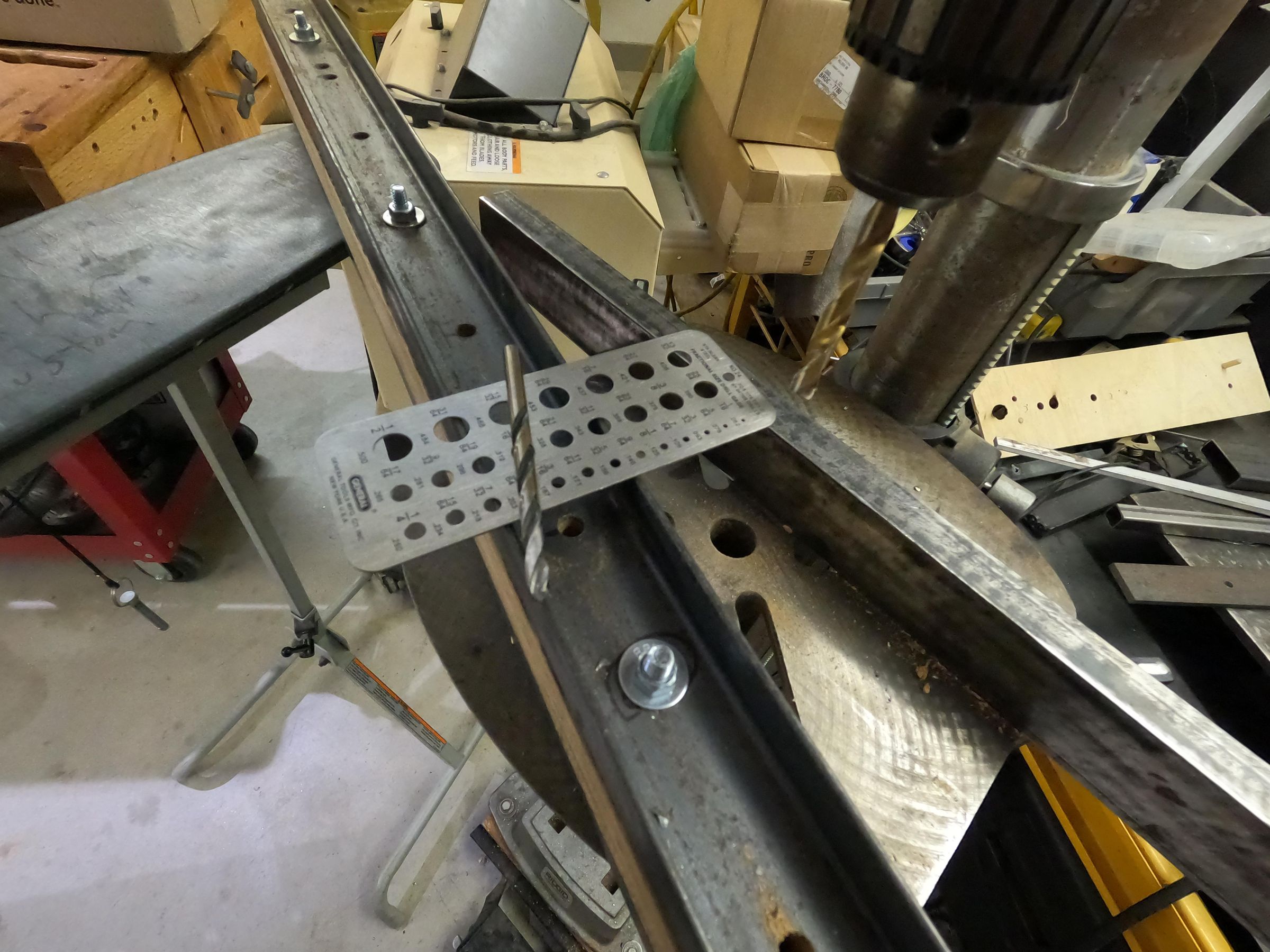 Multi-Clamp Glue-Up Jig for Fabricating DIY Wood Beams AKA a ...
