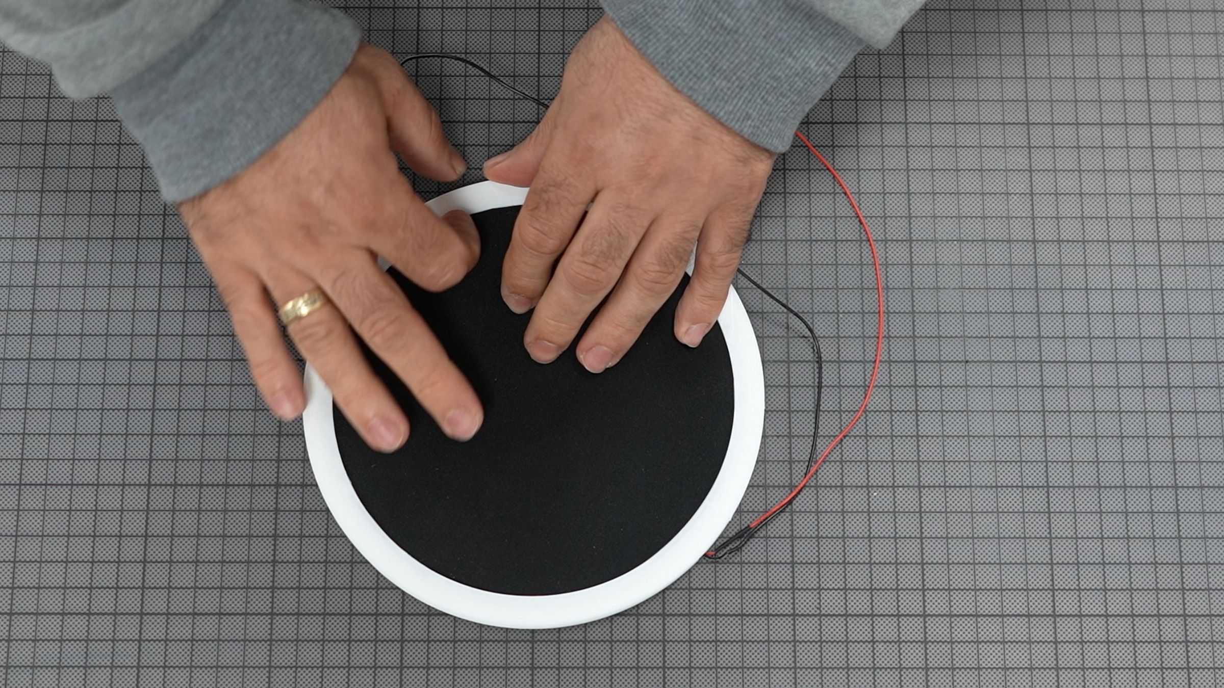 Desk Mat to MIDI Drums : 10 Steps (with Pictures) - Instructables