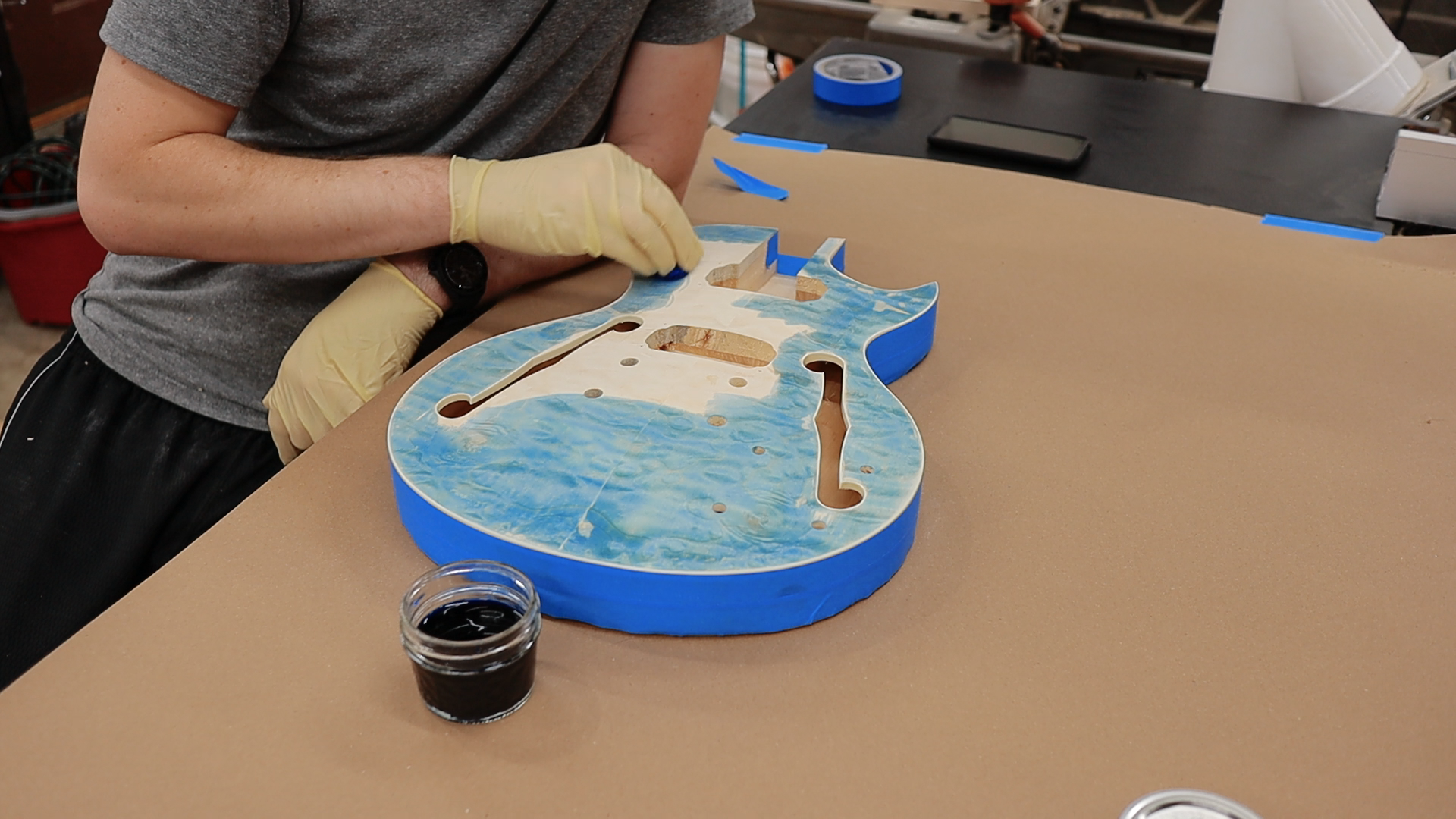 Apply a Blue Burst Guitar Finish With Dye! : 8 Steps (with Pictures ...