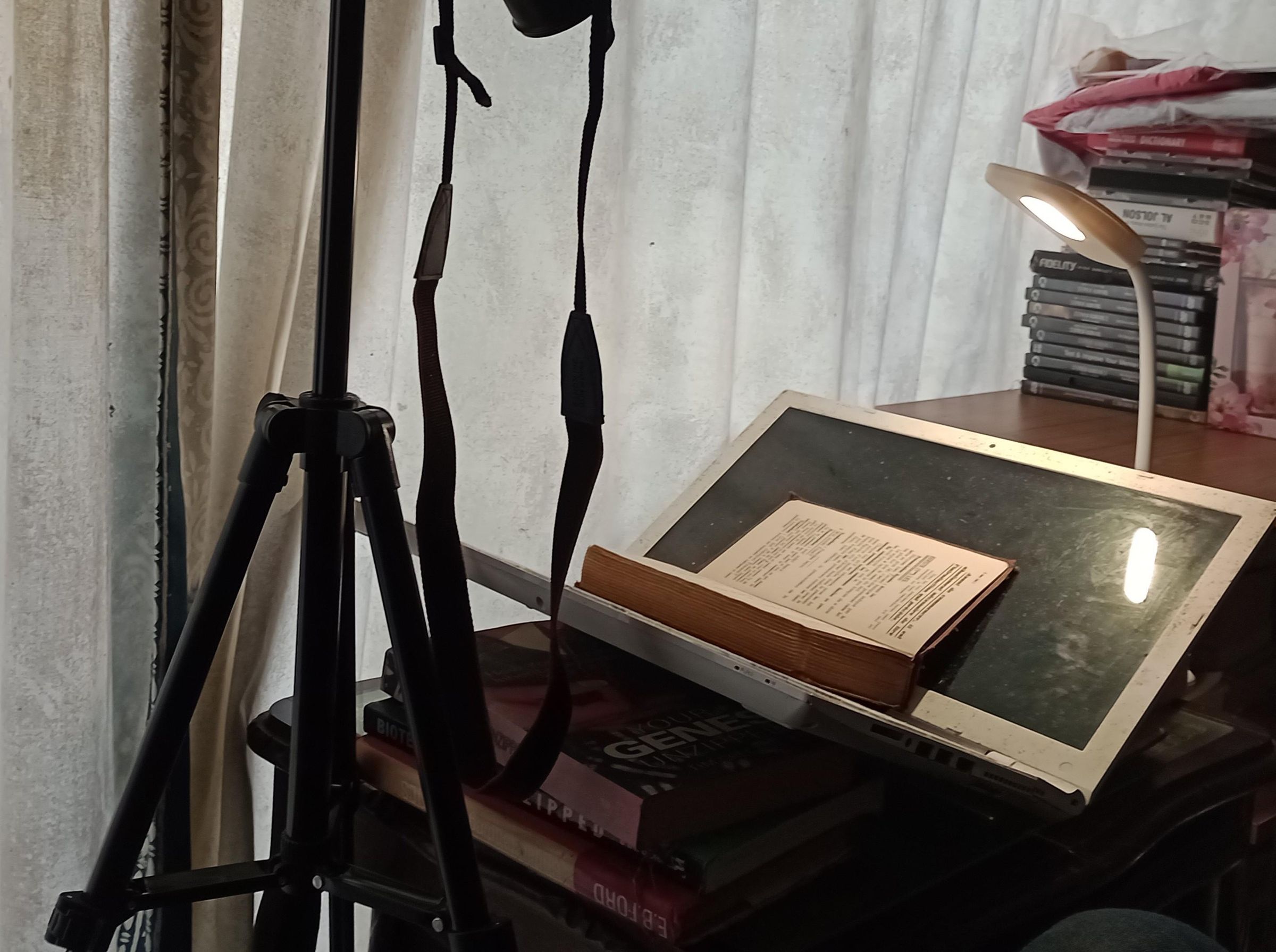 Book Scanner Without a Cardboard Box. Cheapest Possible Book Scanner ...