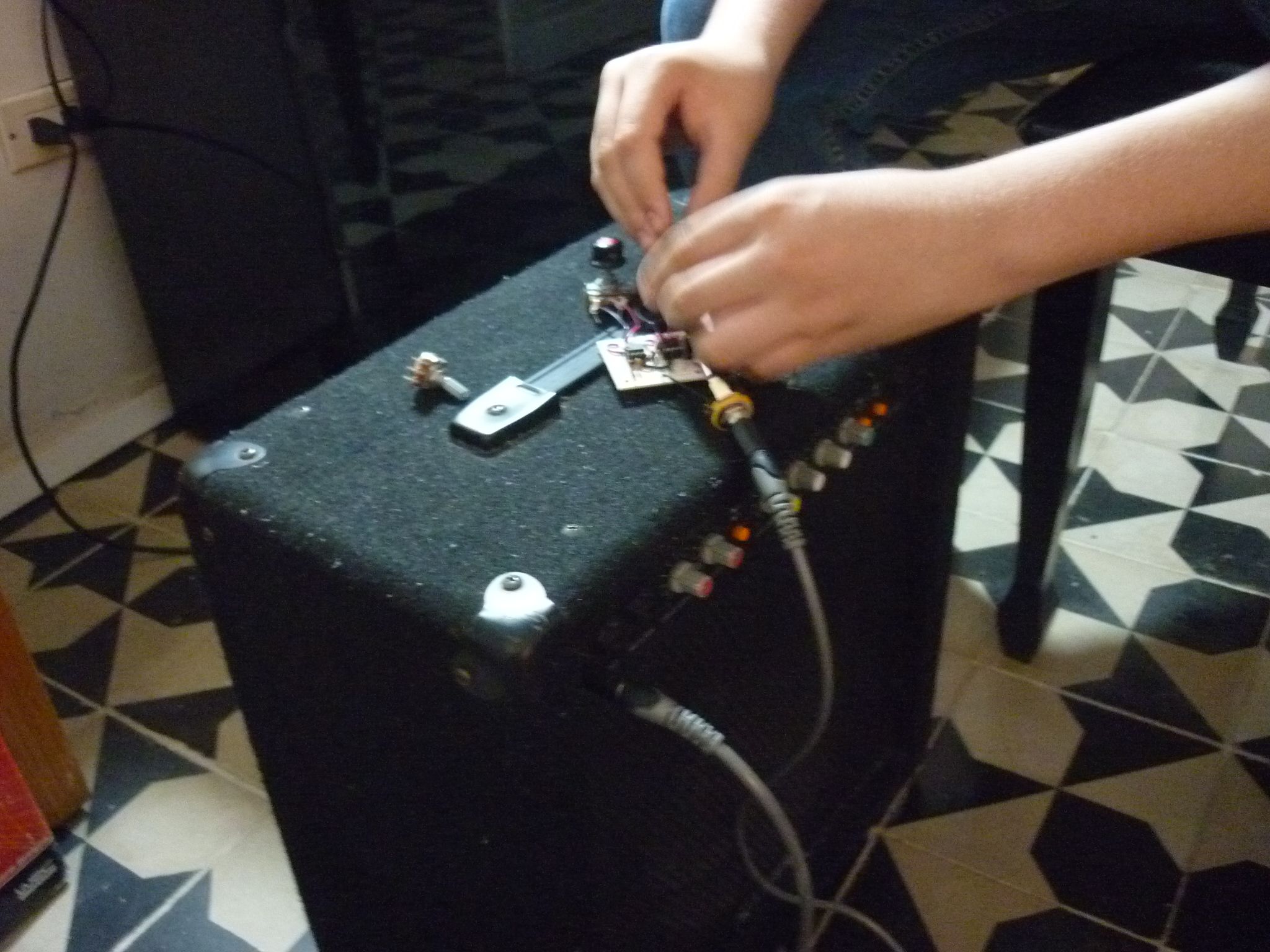 How to Make the Atari Punk Console : 5 Steps (with Pictures) - Instructables