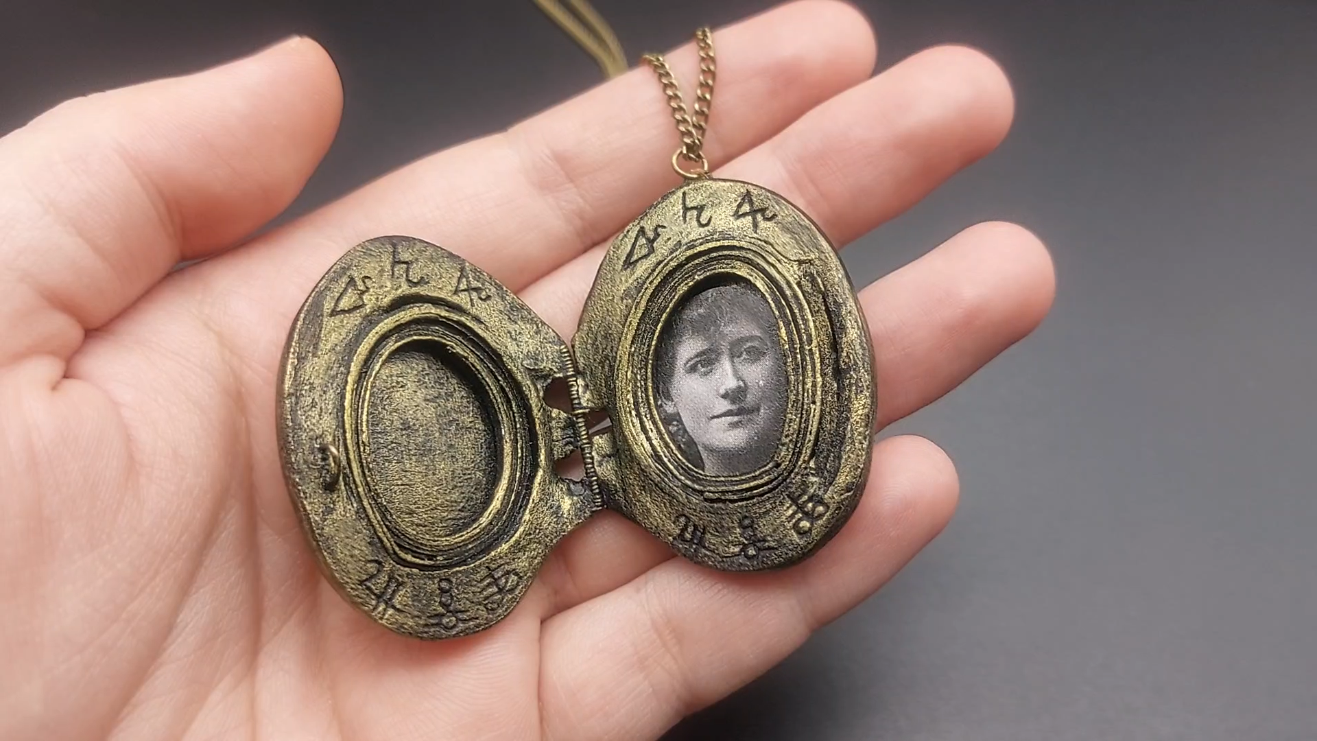 Slytherin's Locket (With Secrets Inside!) : 12 Steps (with Pictures ...
