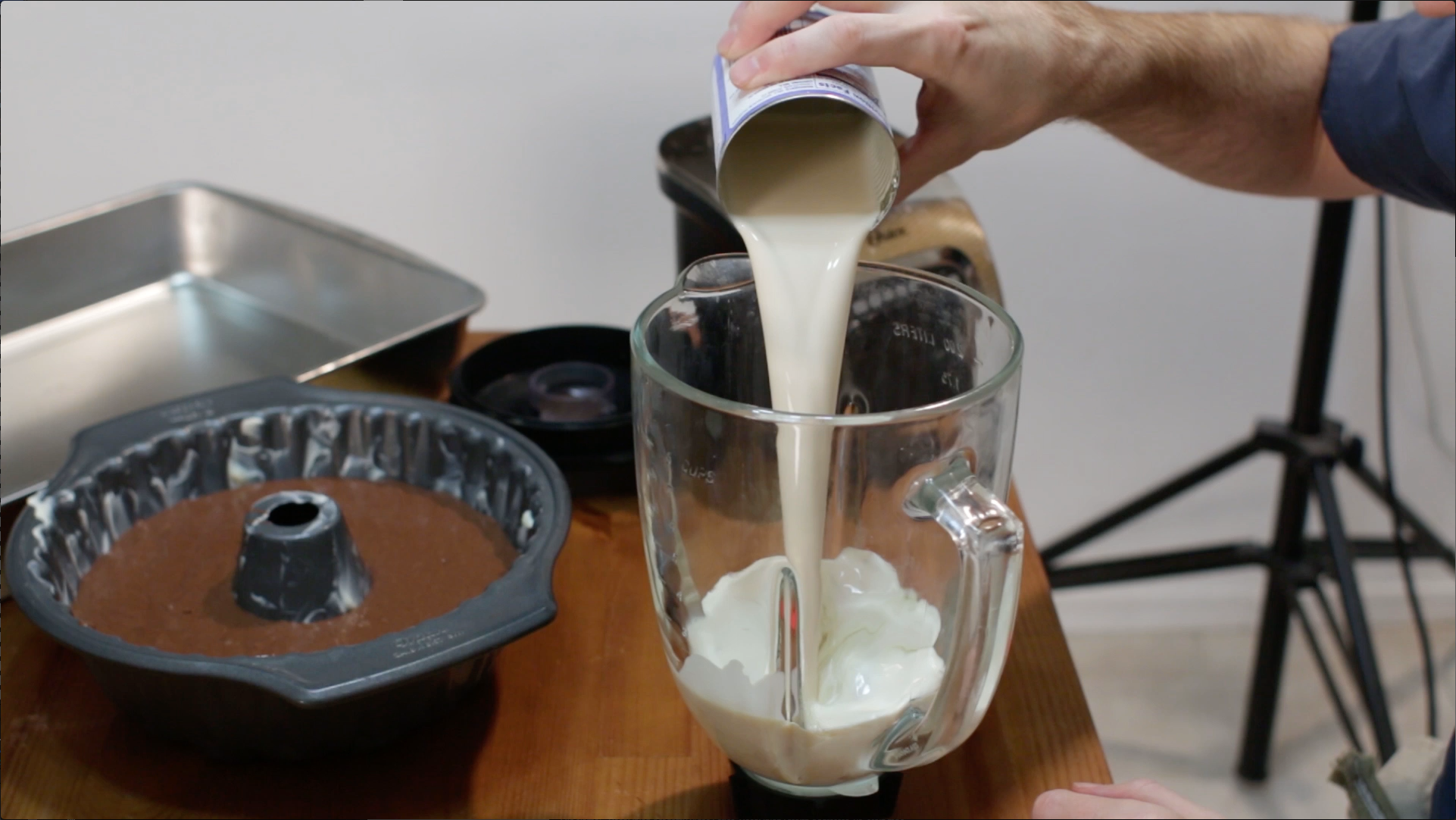 Easy Chocoflan Cake : 8 Steps (with Pictures) - Instructables