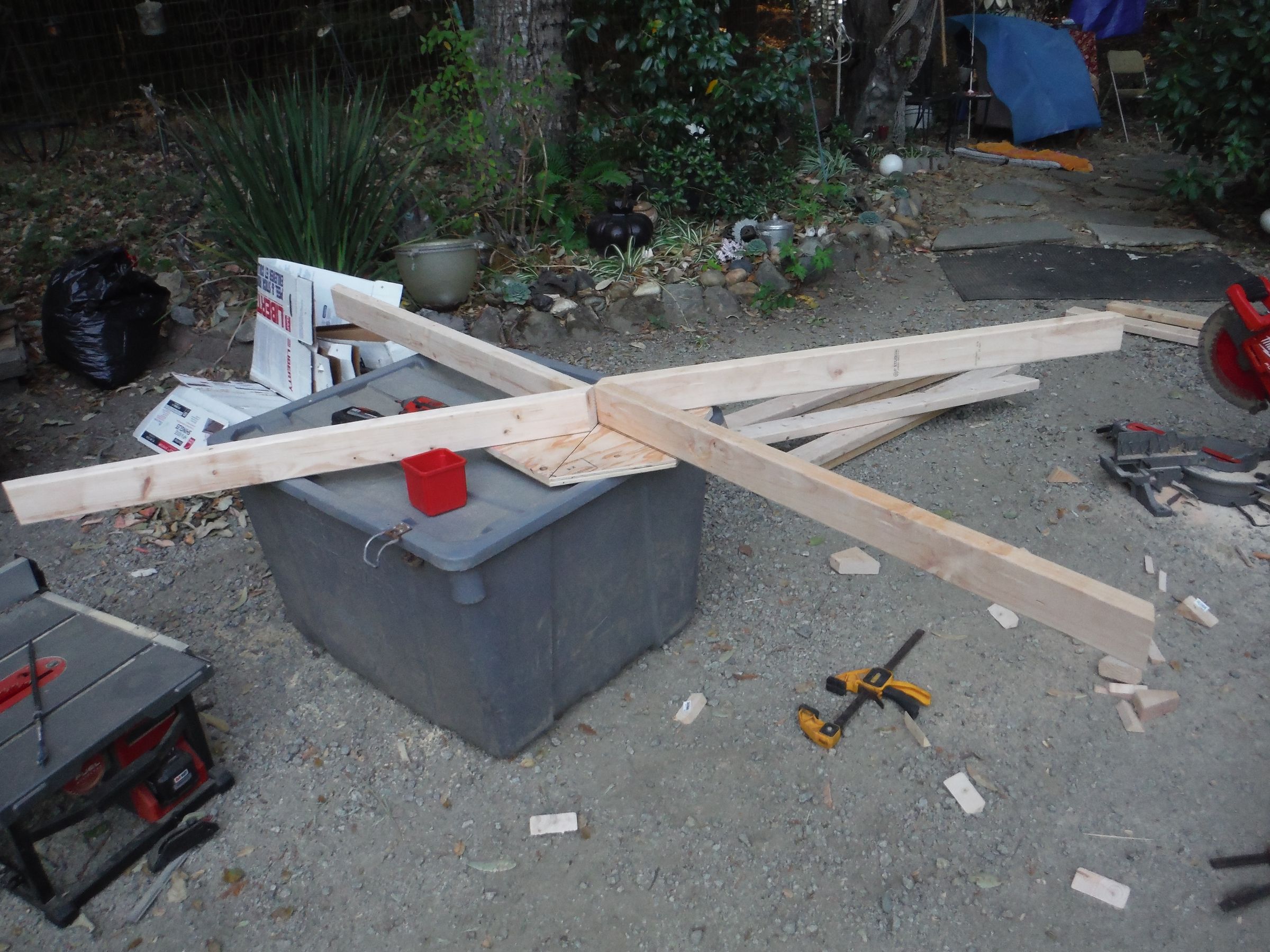 How to Build a Hexagonal Picnic Table : 18 Steps (with Pictures ...