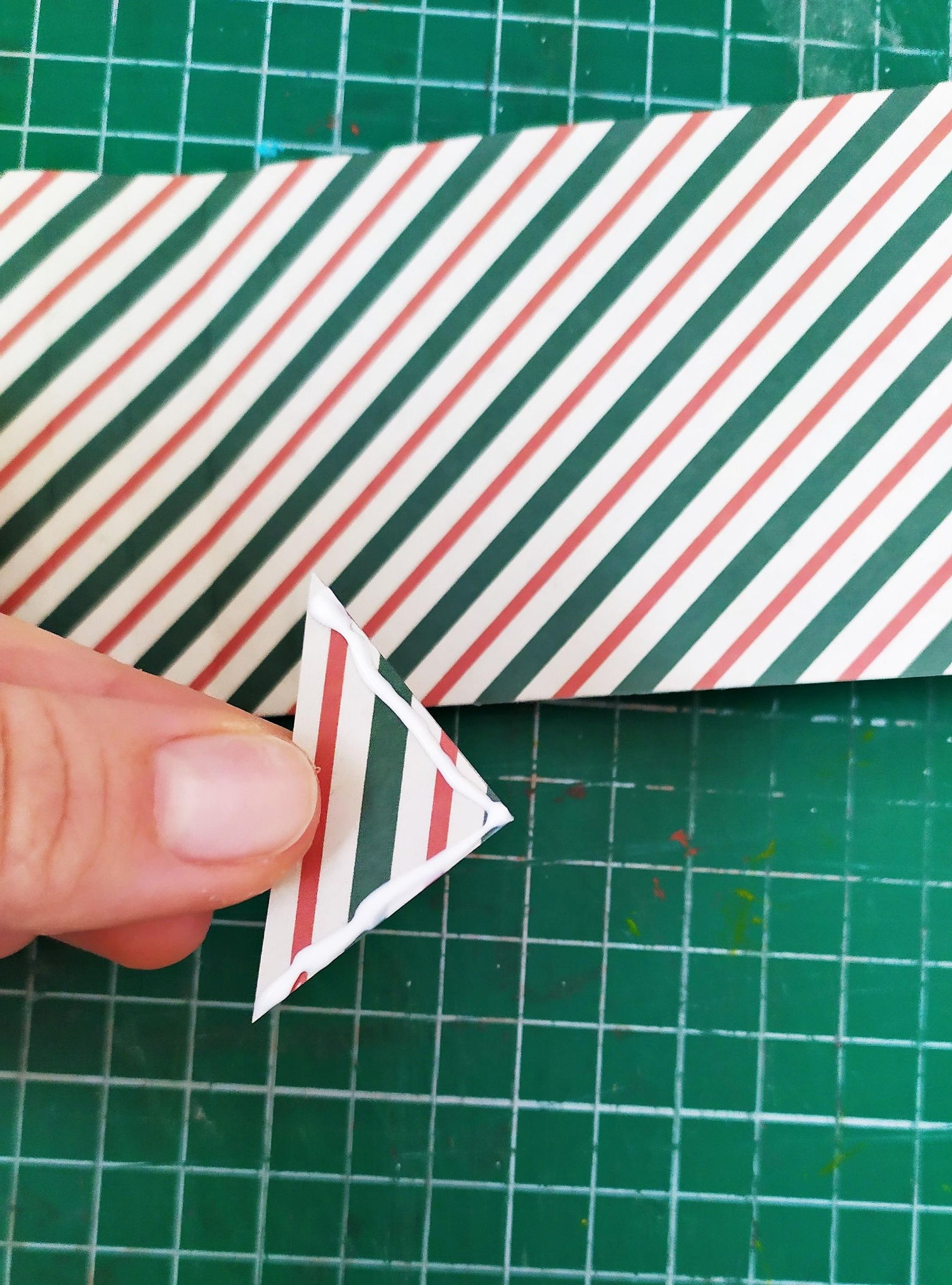 Christmas Card With a Hidden Gift Card : 9 Steps (with Pictures ...