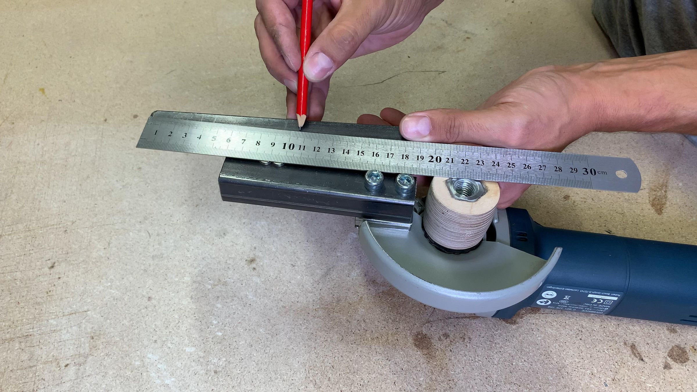 A Power File From an Angle Grinder : 15 Steps (with Pictures ...