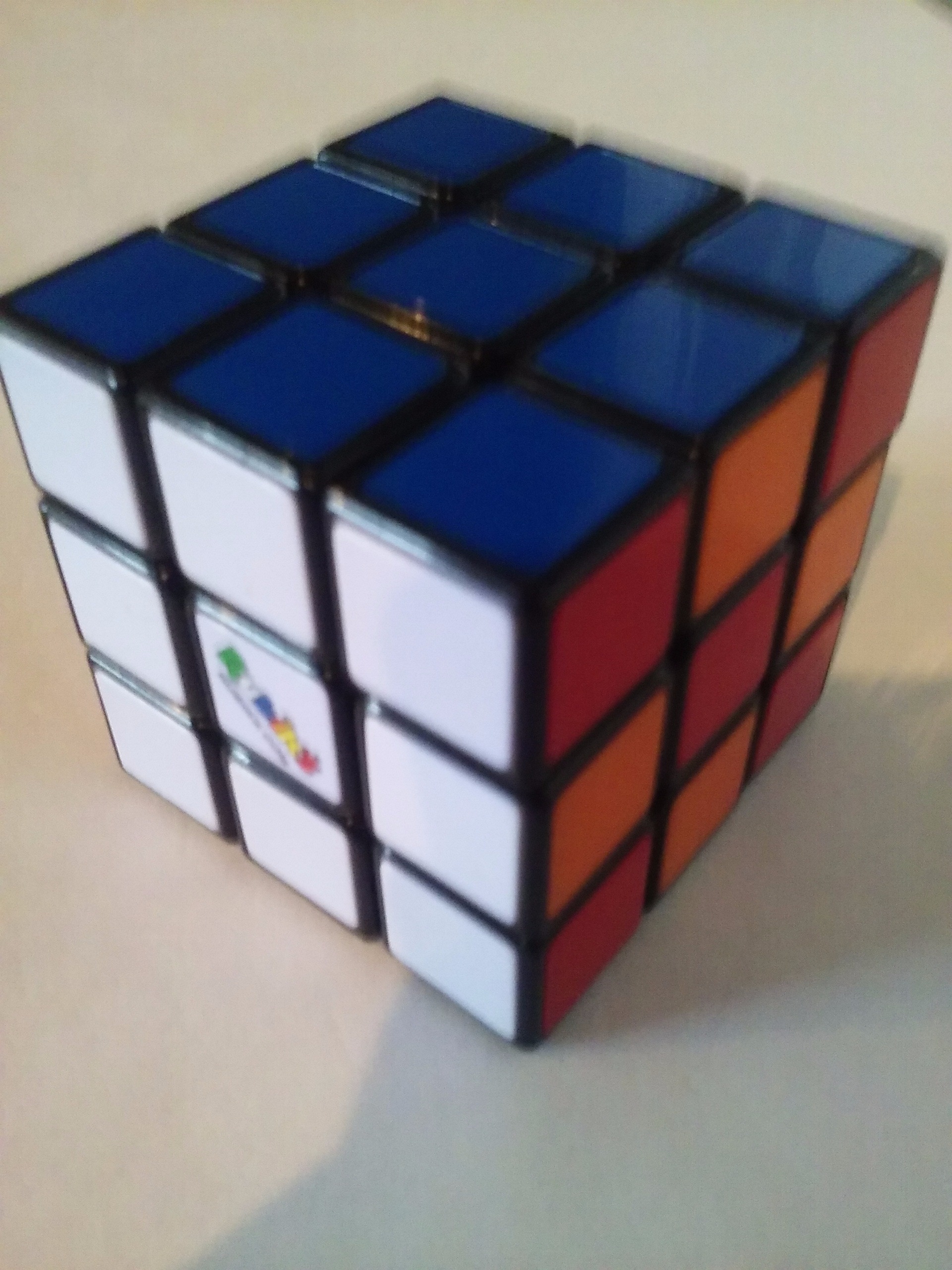 Rubik's Cube Tricks: Two Faced Checkerboard : 3 Steps - Instructables