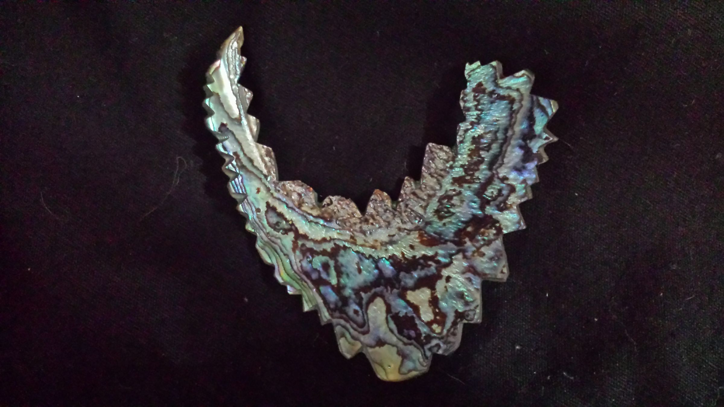 Upcycling & Carving Abalone Shell Into Jewelry and Gris Gris ...