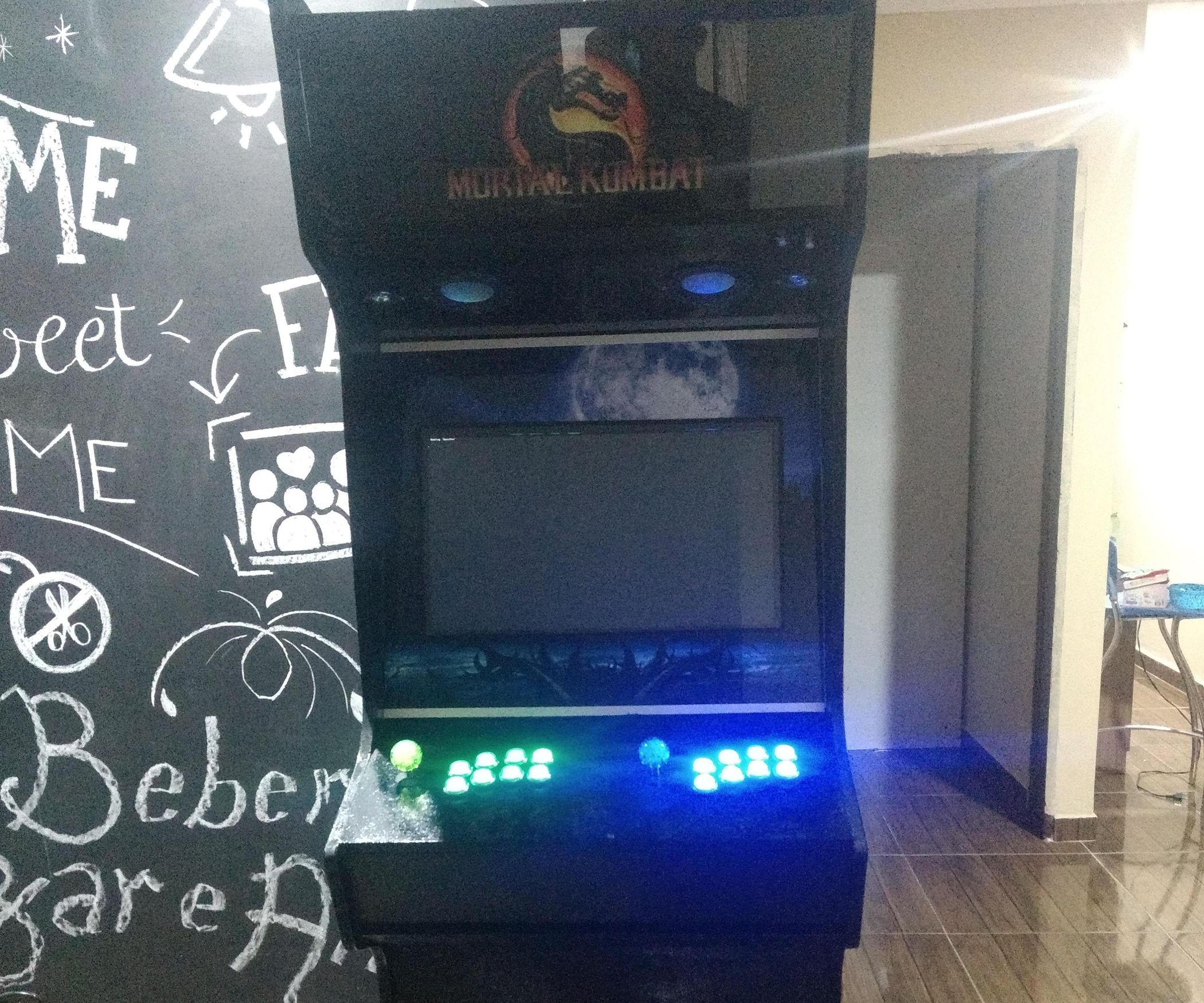 Arcade Retrogames - Desktop PC Antigo : 6 Steps - Instructables