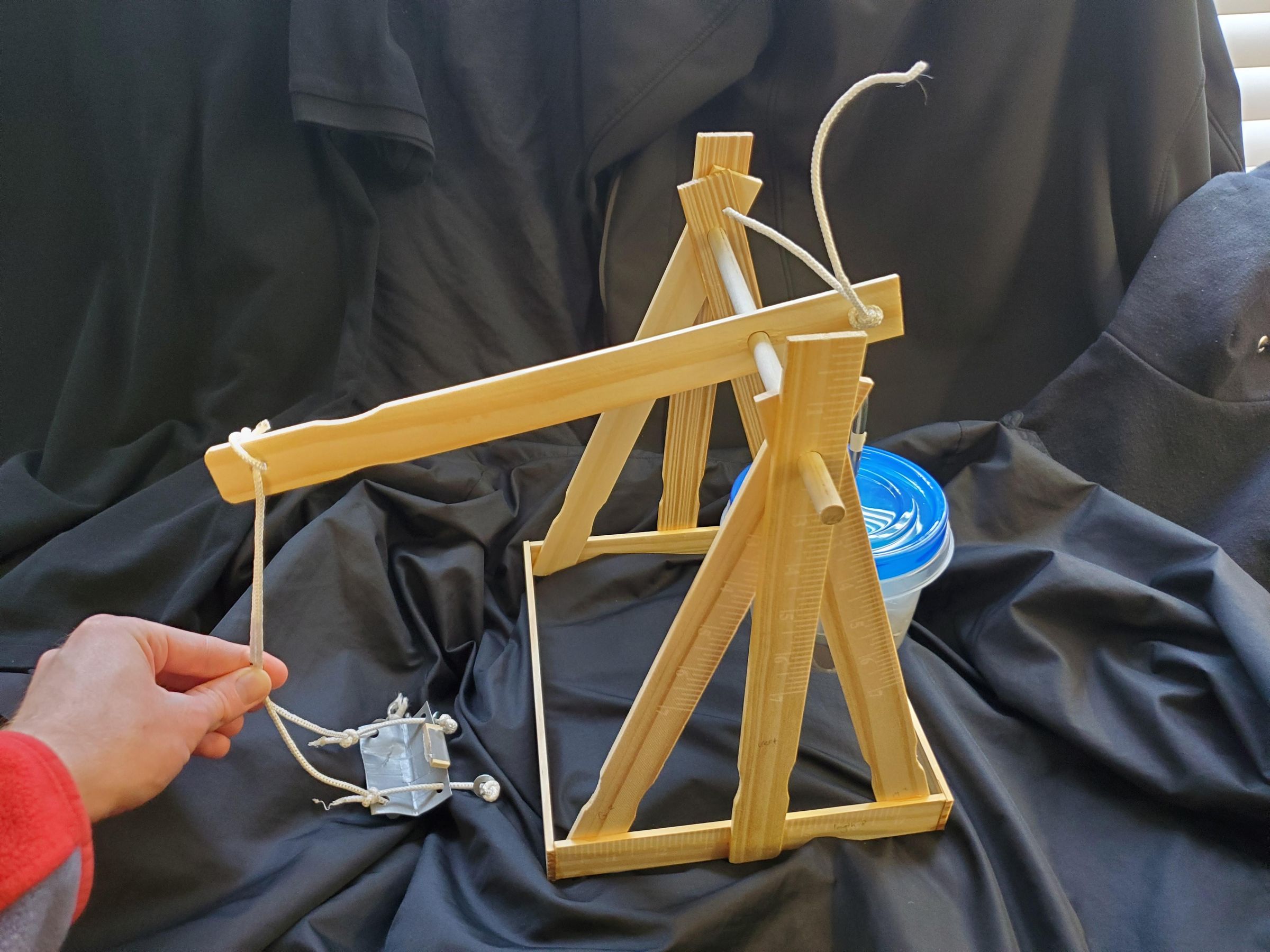 Trebuchet With Paint Sticks : 10 Steps (with Pictures) - Instructables