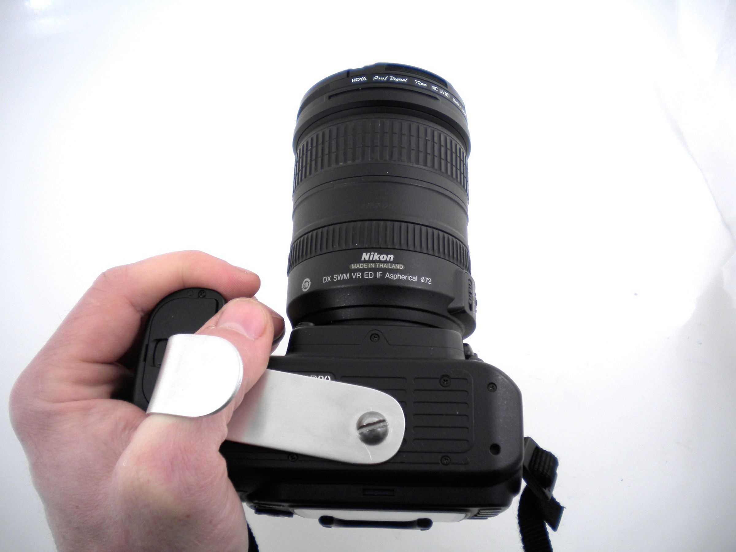 Take Photographs With Just Your Left Hand (dSLR Camera). (with Pictures ...