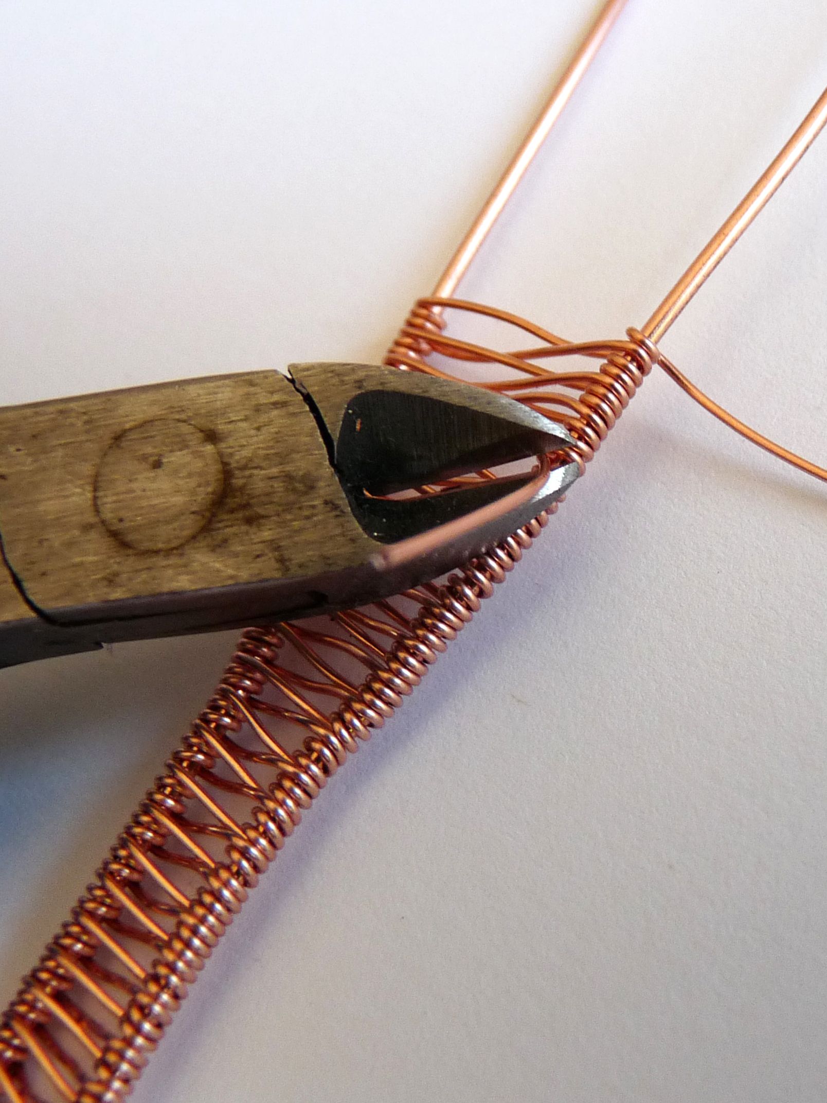 Woven Wire Bail Gemstone Pendant : 24 Steps (with Pictures) - Instructables