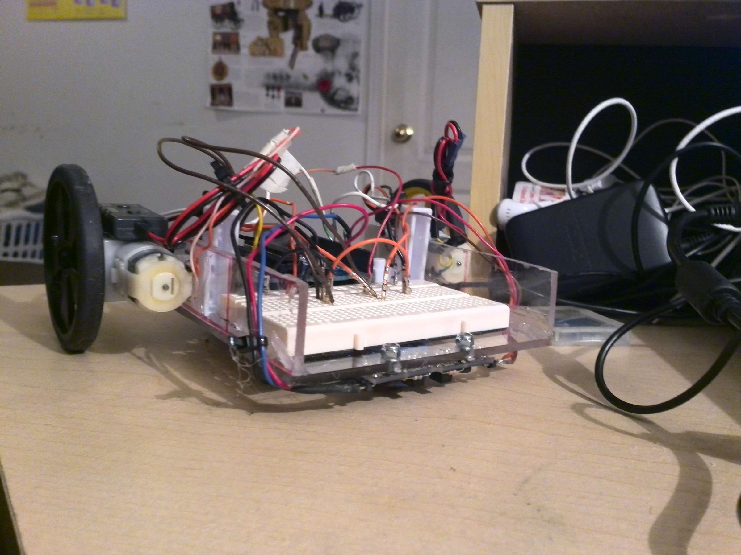 Extremely Simple Line Following Robot With Arduino : 5 Steps ...