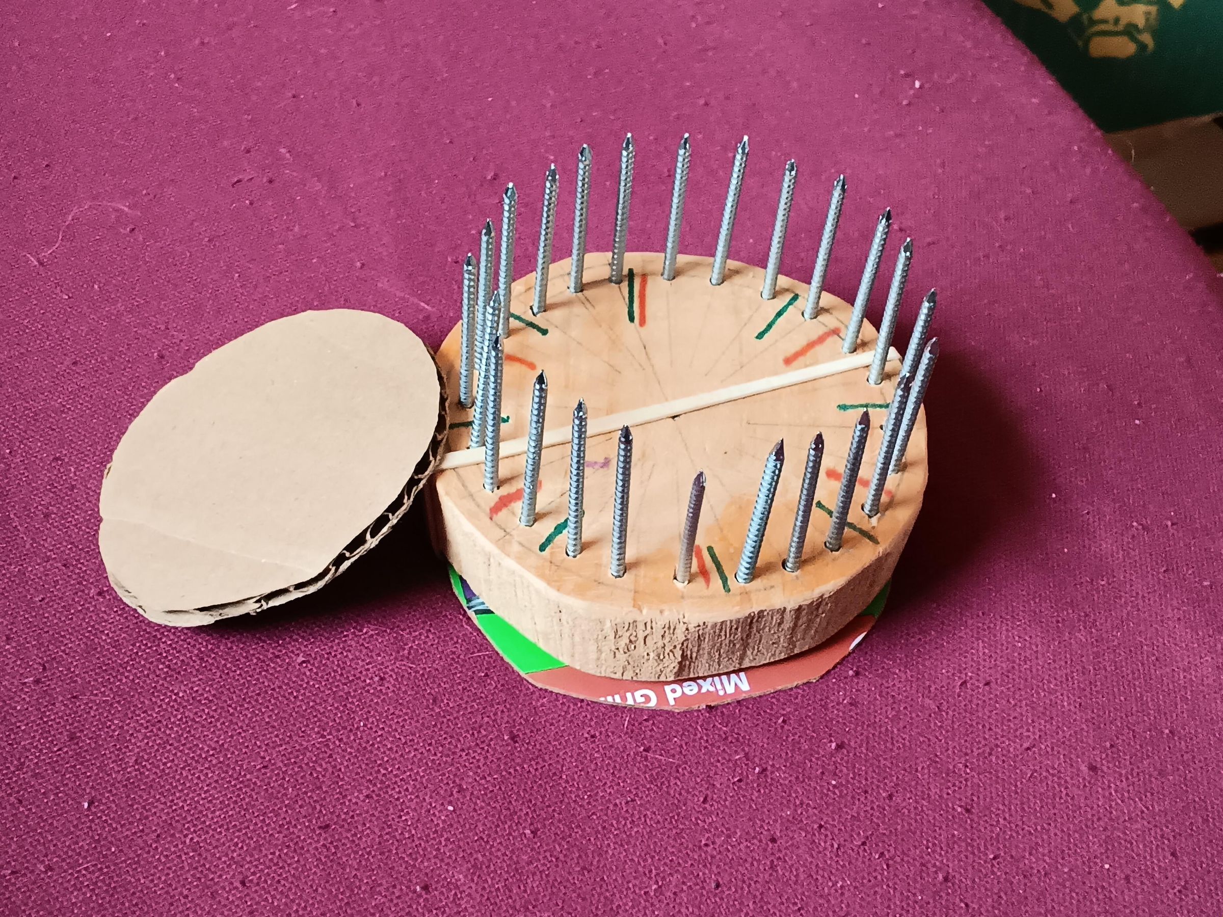 How to Make a Jig for Making Straw Star Ornaments (Strohsterne) : 10 ...