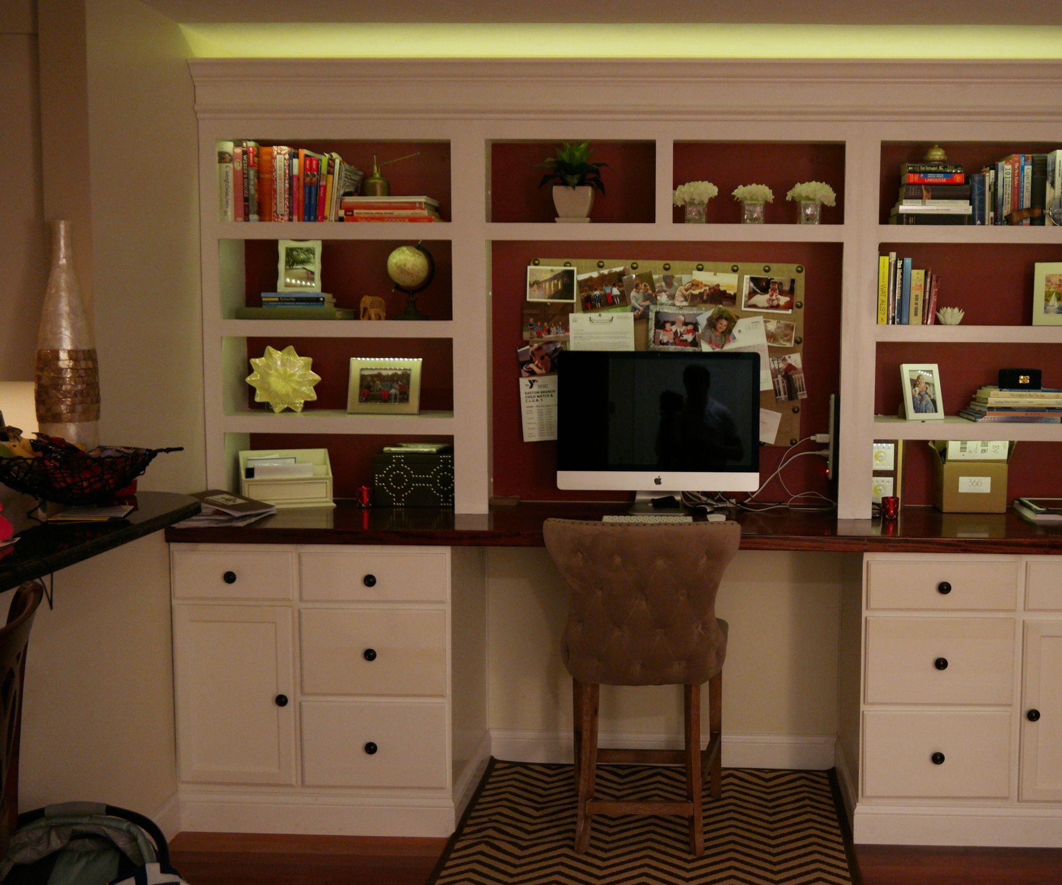 Two Color LED-lit, Built-in Bookshelf With Desk : 9 Steps (with ...