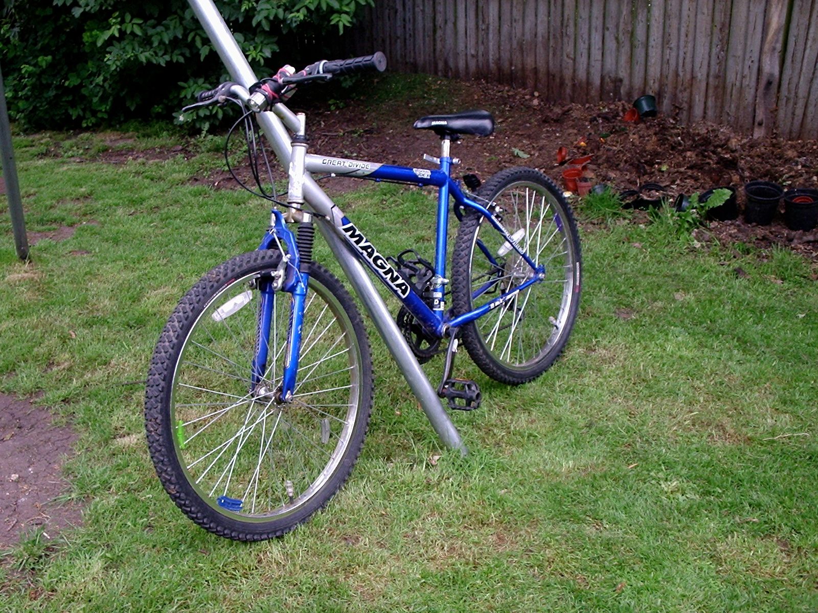 Removable Headlight for Bikes : 3 Steps - Instructables