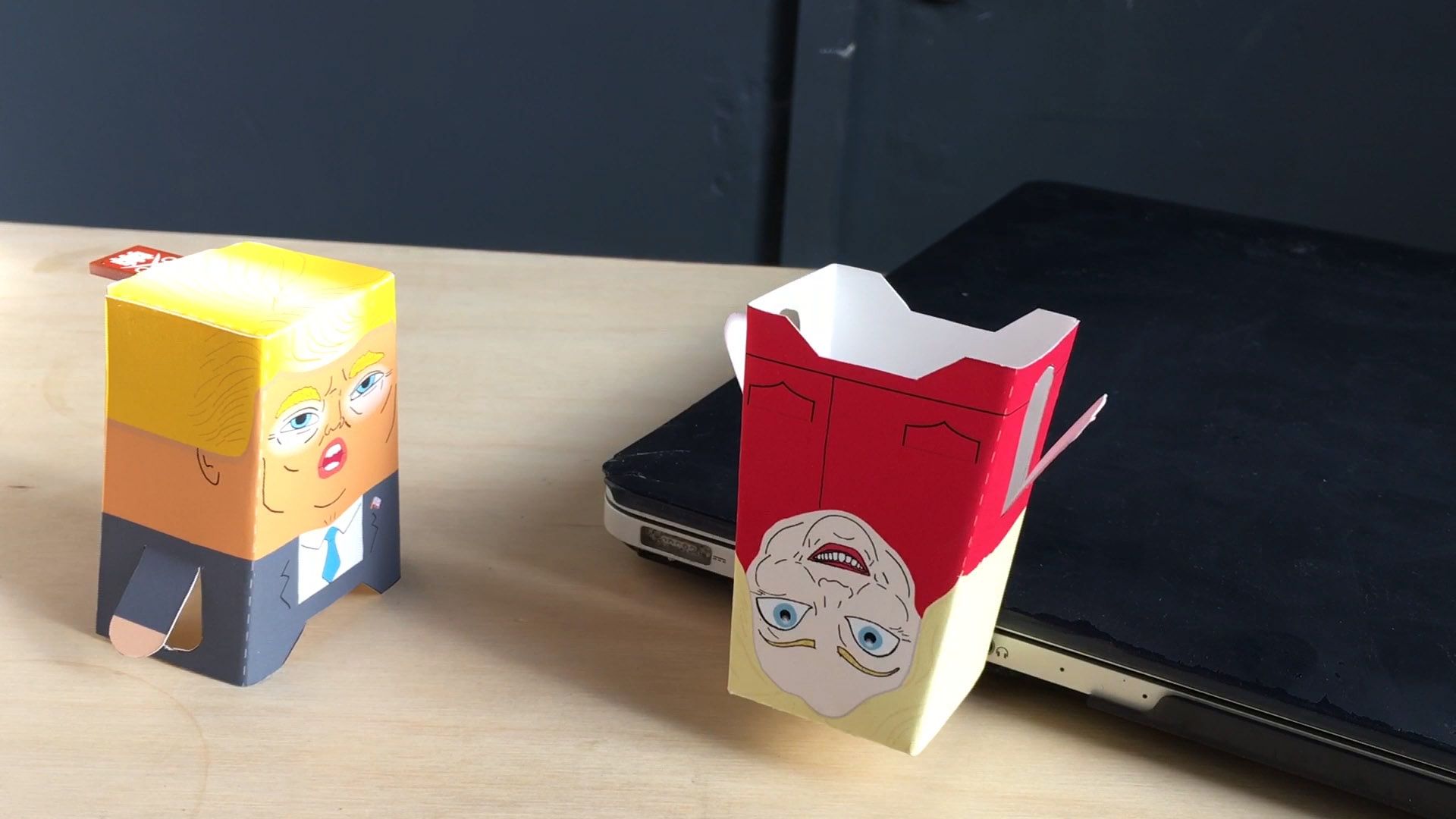 Trump Vs Clinton Papercraft Play Set : 7 Steps - Instructables