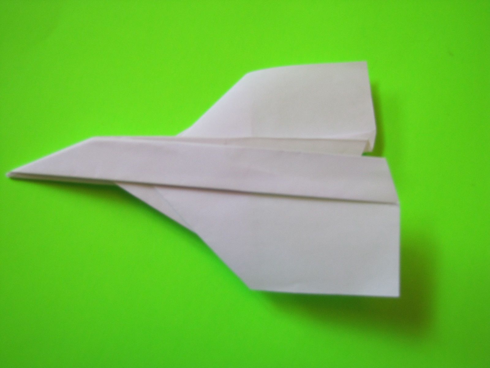 How to Make the Delta-Fighter Paper Plane : 12 Steps - Instructables