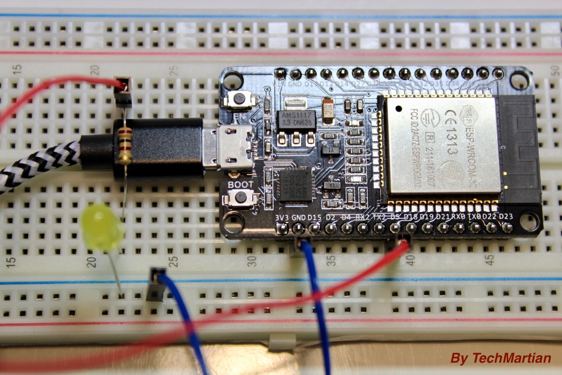 Blinking an LED With ESP32 : 3 Steps - Instructables