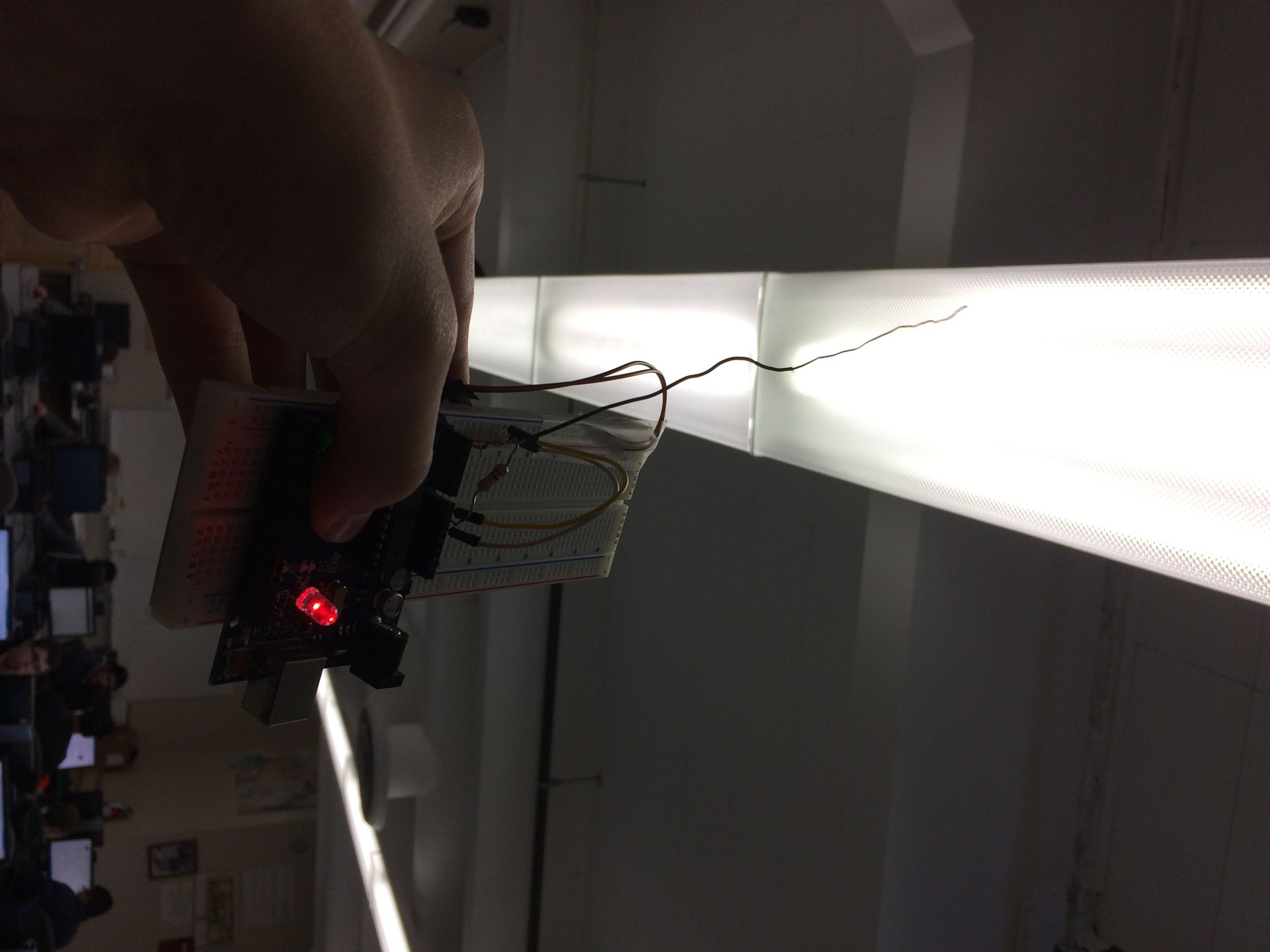 Rudimentary EMF Detector : 3 Steps - Instructables