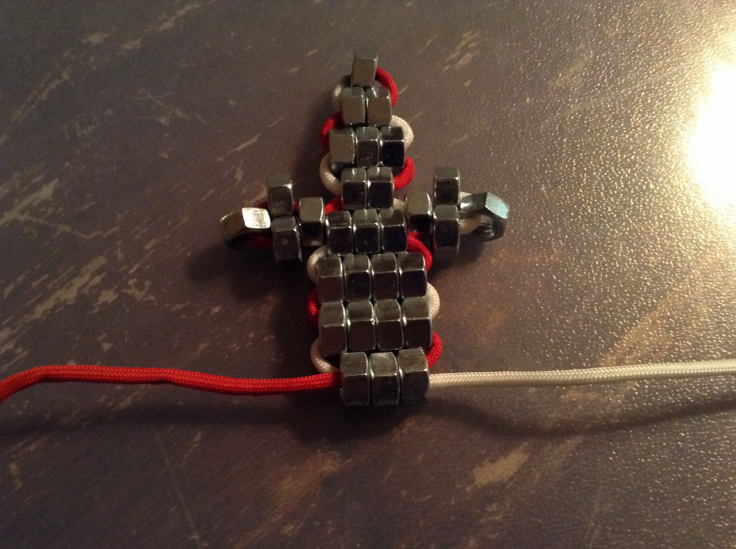 Paracord Gecko/ Lizard : 10 Steps (with Pictures) - Instructables