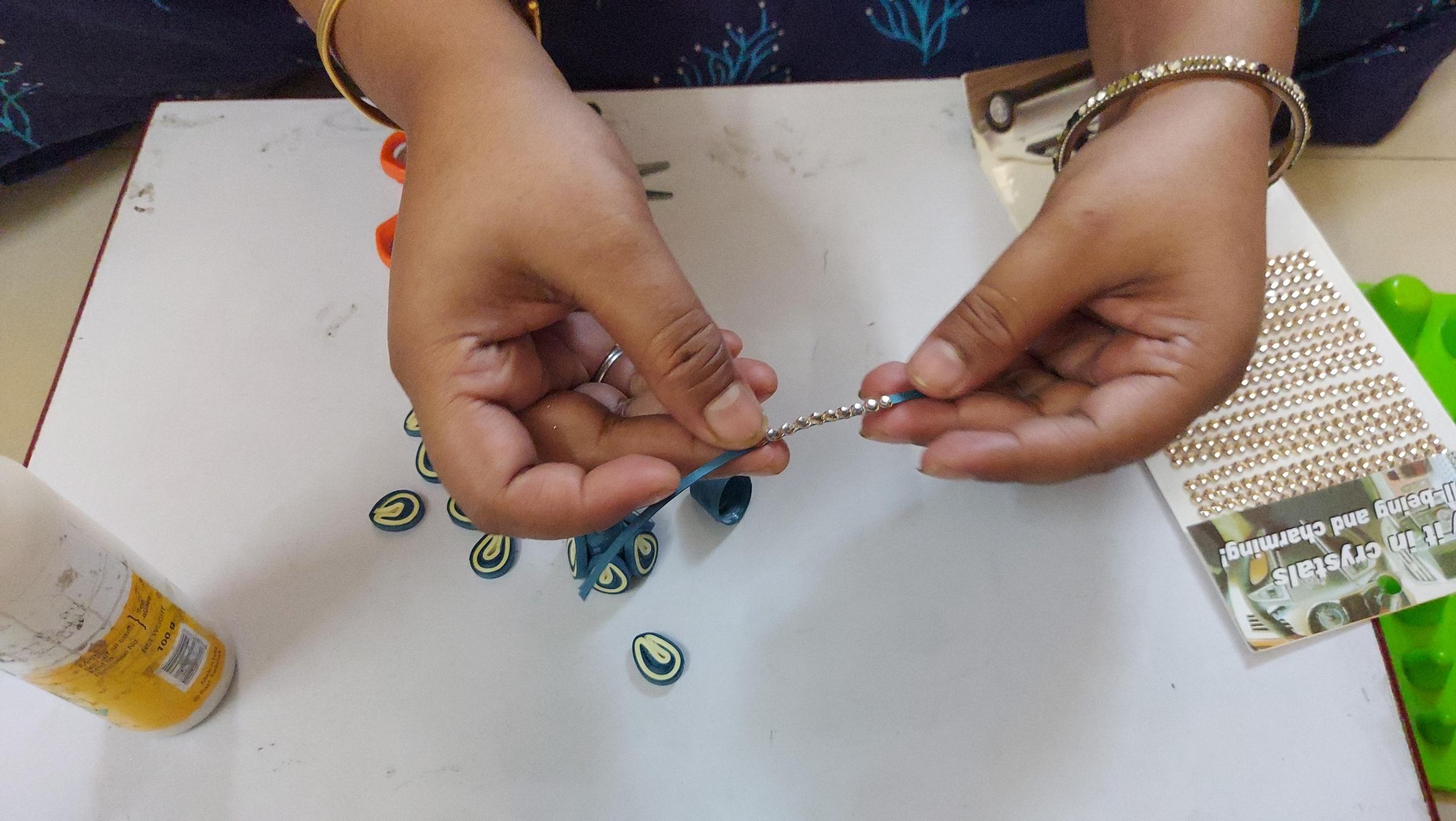 Paper Quilling Mini Basket : 8 Steps (with Pictures) - Instructables