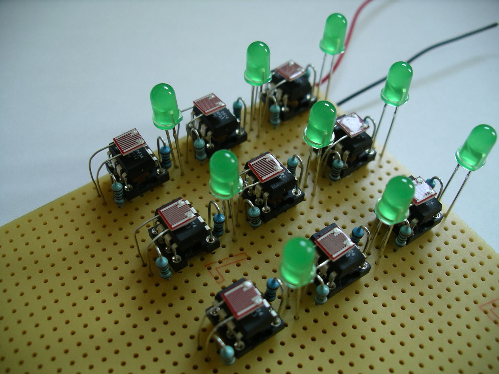 Synchronizing Fireflies : 7 Steps (with Pictures) - Instructables