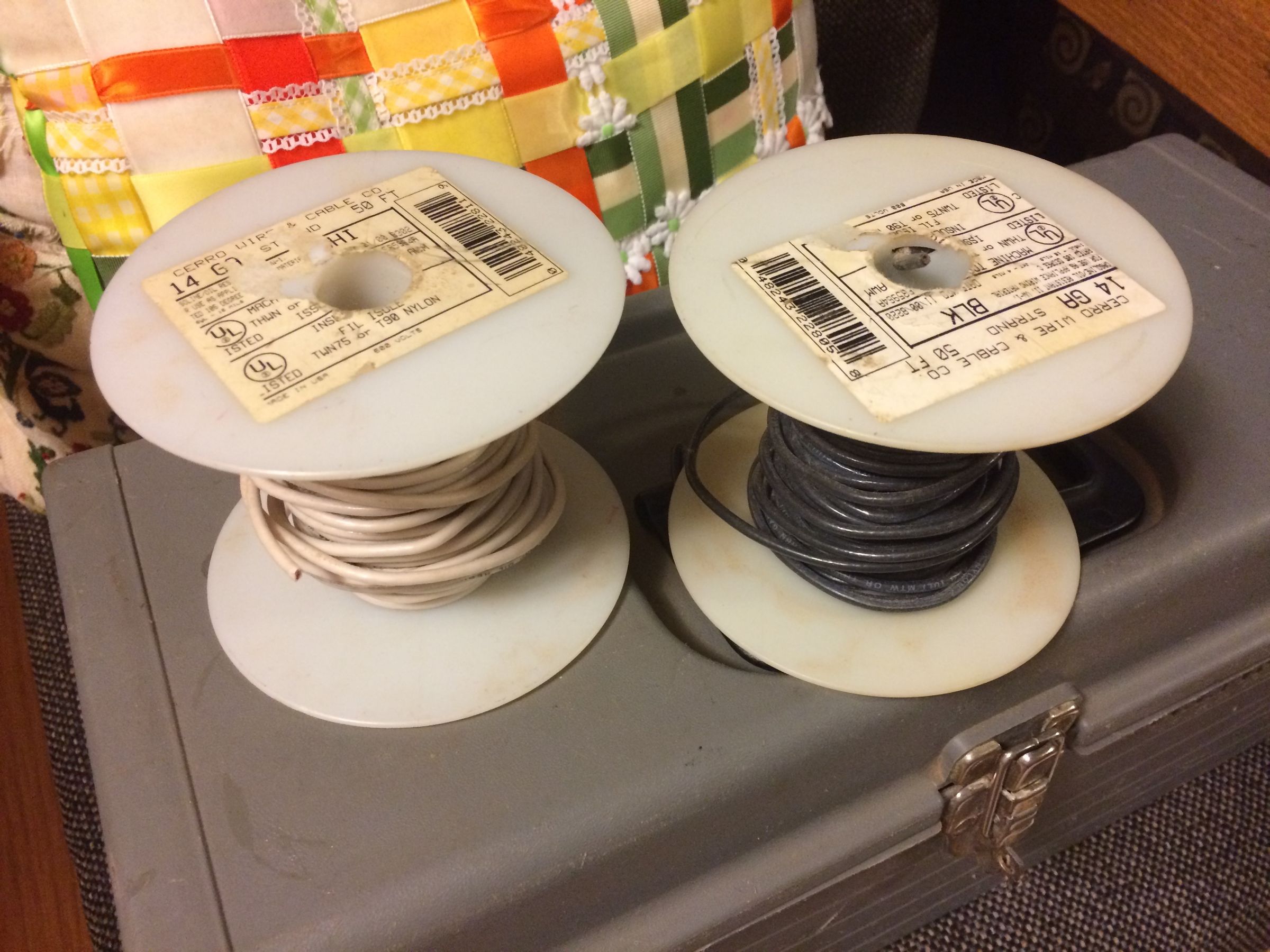 Simple Escape Room Bomb Prop : 10 Steps - Instructables