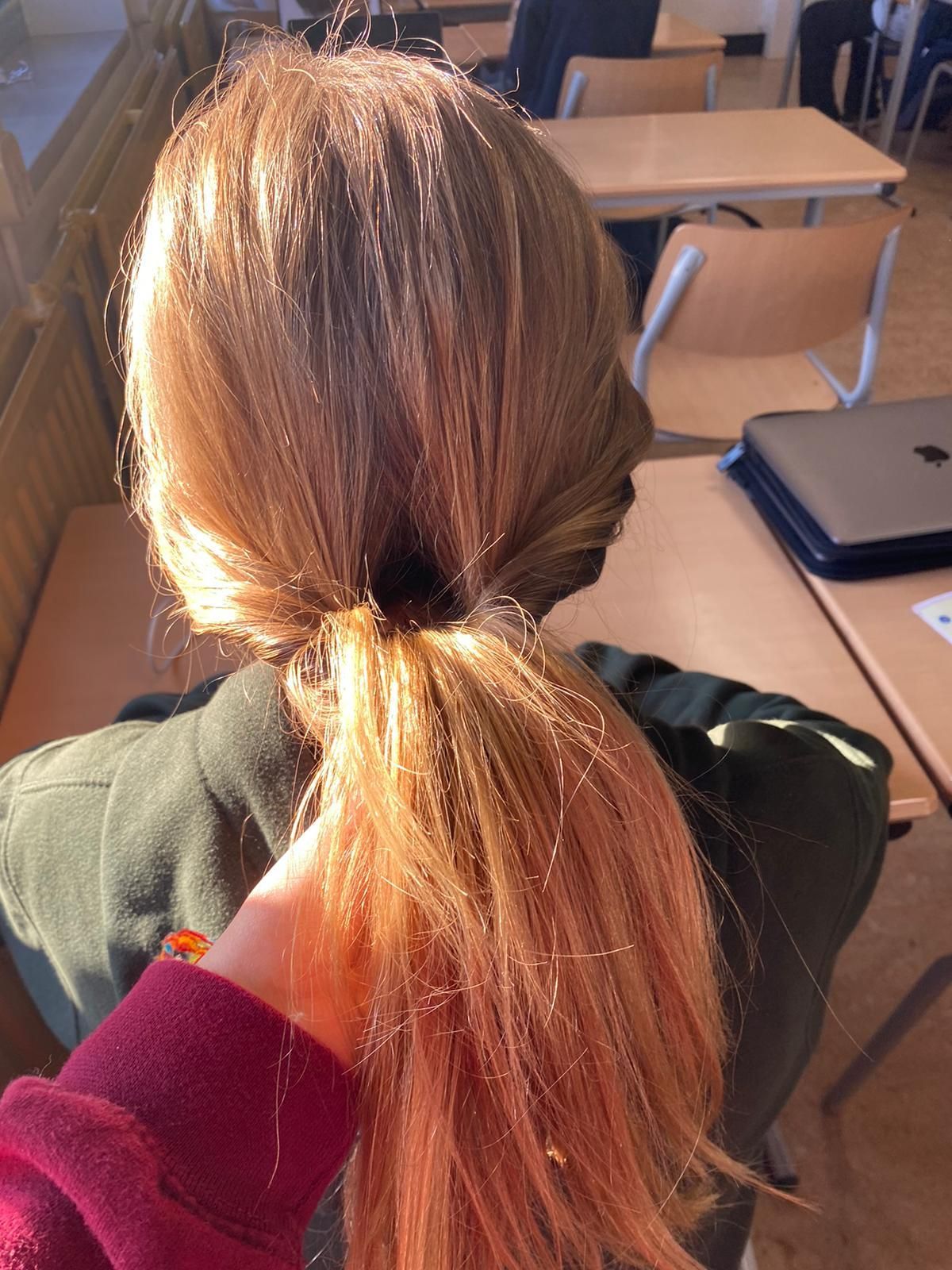 Easy Fast Hairstyle : 6 Steps - Instructables